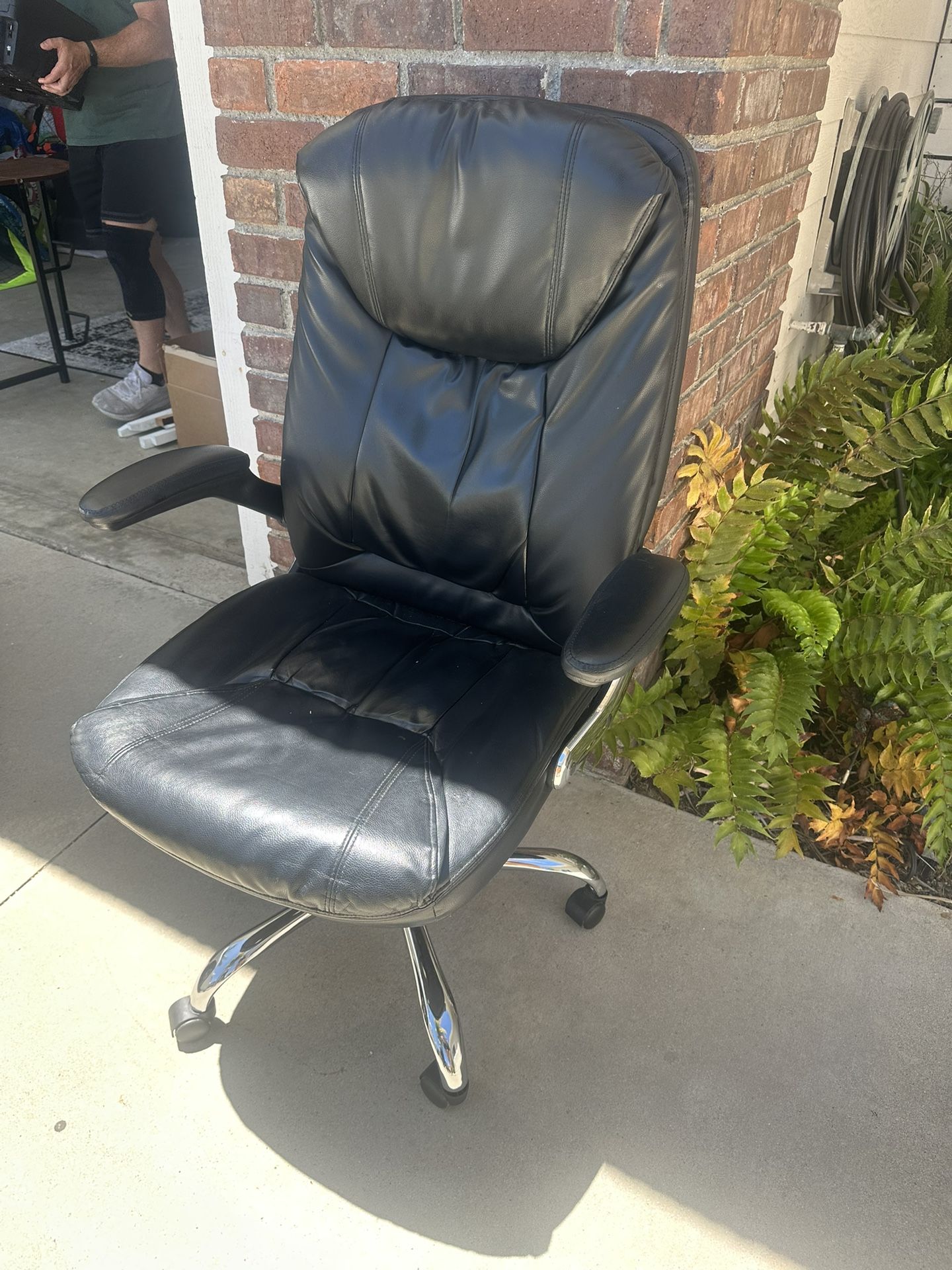 Free Office Chair for Sale in Rancho Santa Margarita, CA - OfferUp