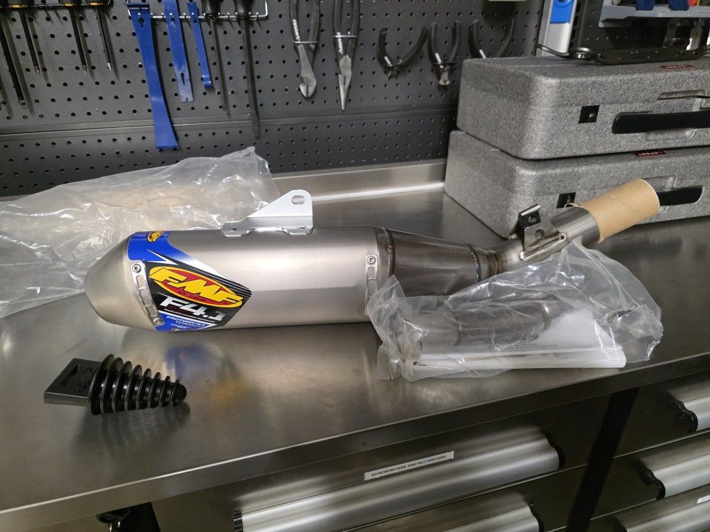 FMF 4.1 Titanium Exhaust for Sale in Wenatchee, WA - OfferUp