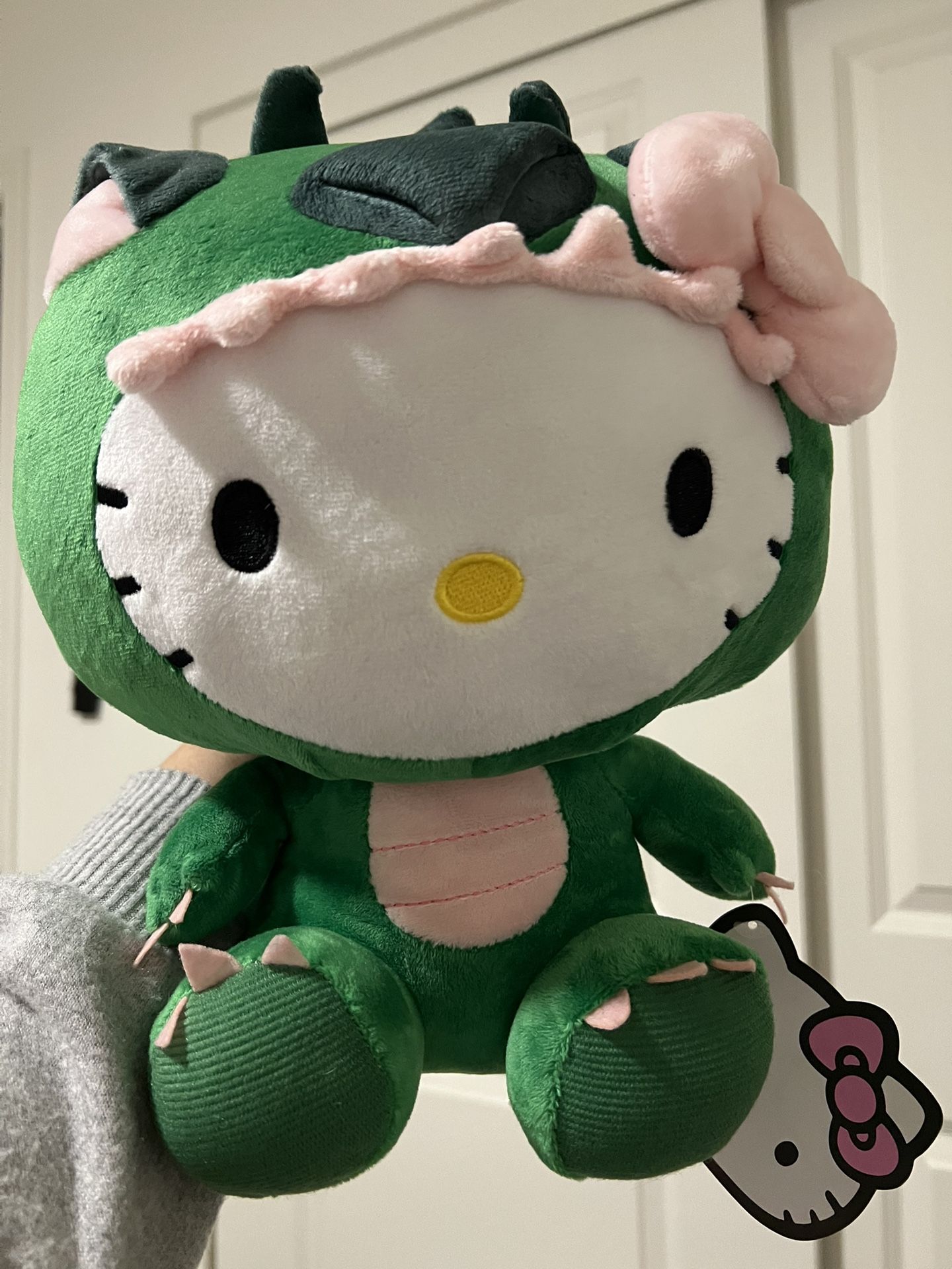 Hello Kitty Dinosaur Dragon Plush for Sale in Fontana, CA - OfferUp