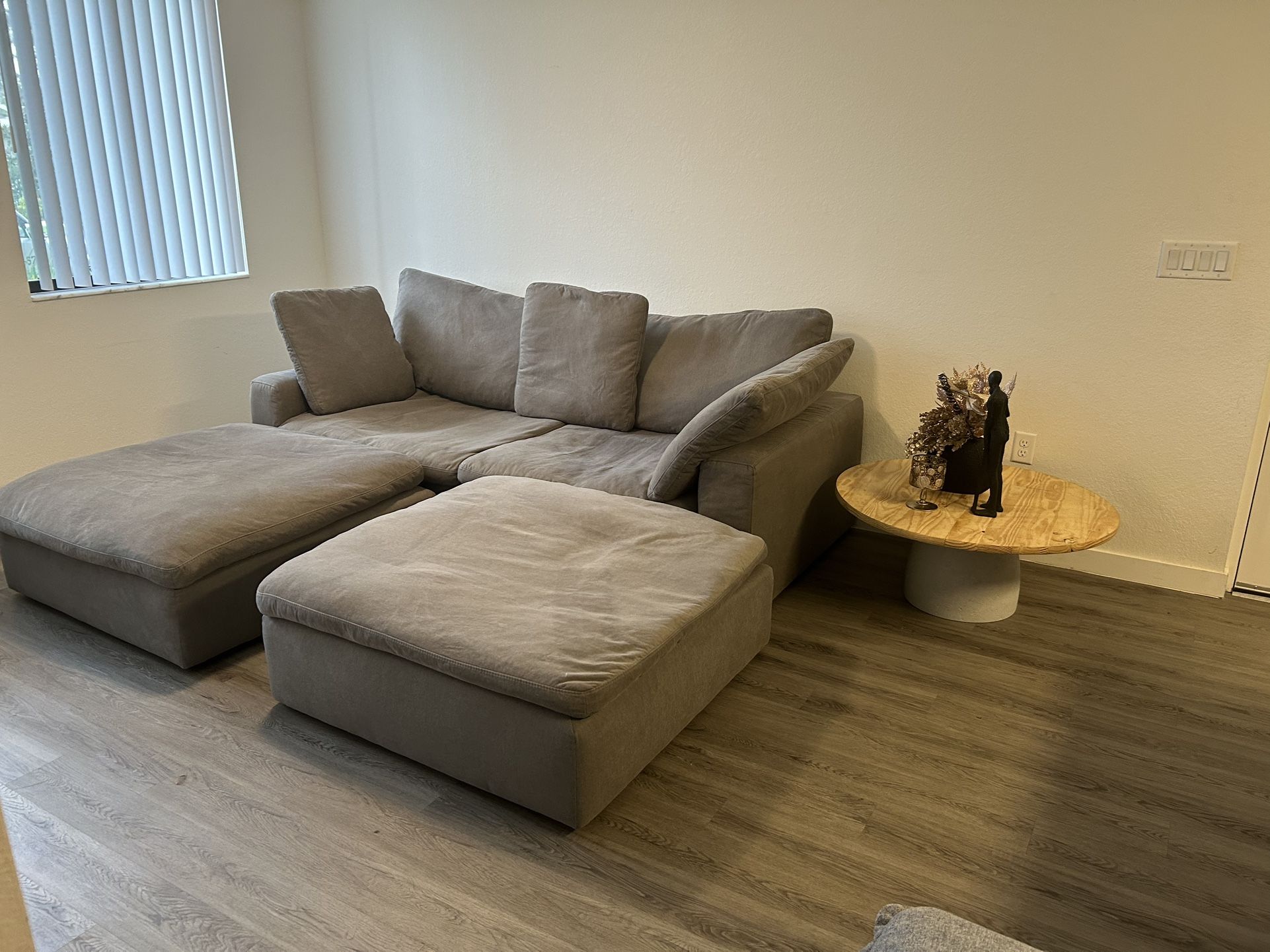 Free Delivery- Gray Nixon Cloud Couch Sofa for Sale in Miami, FL - OfferUp