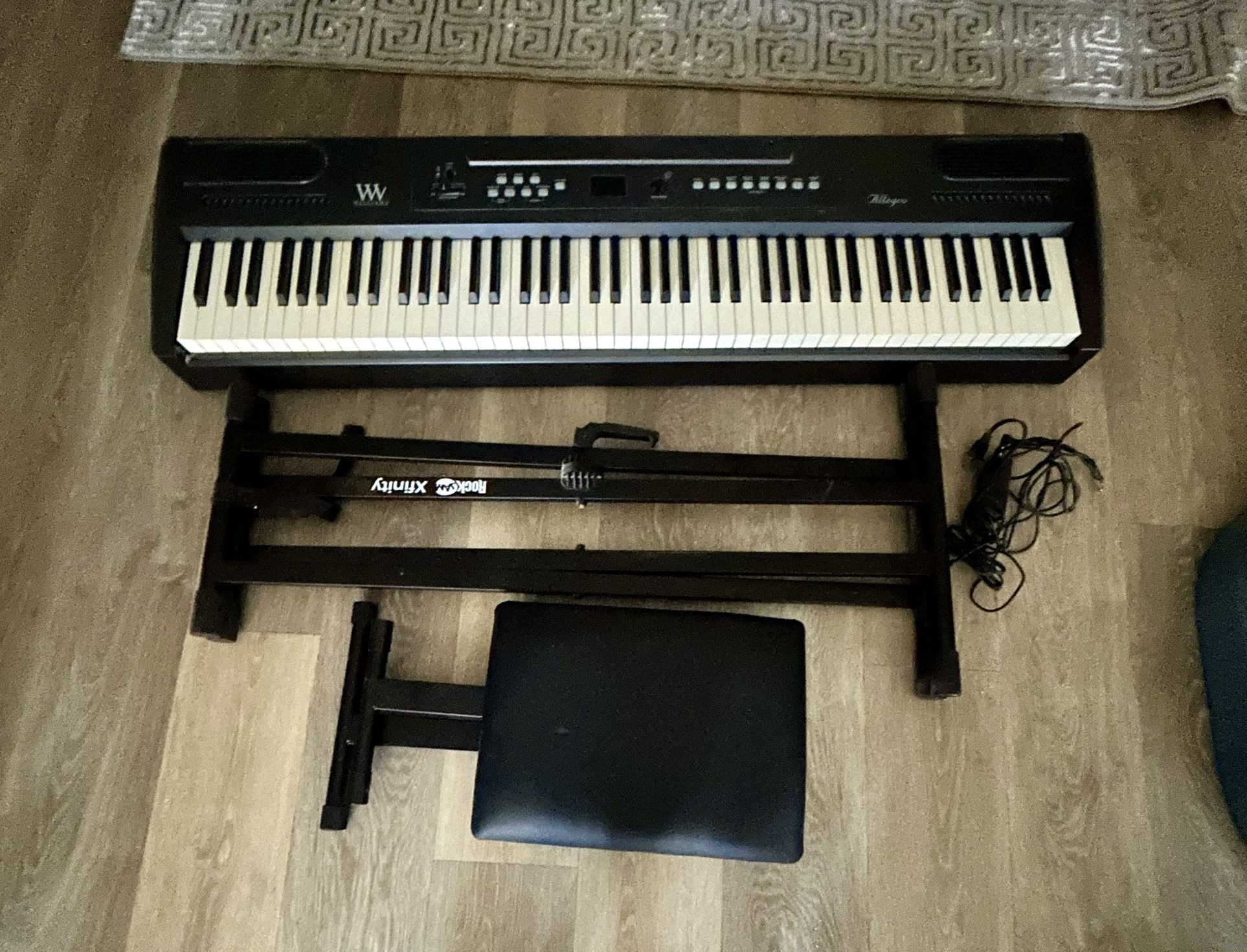 Williams Allegro Keyboard for Sale in Tustin, CA - OfferUp