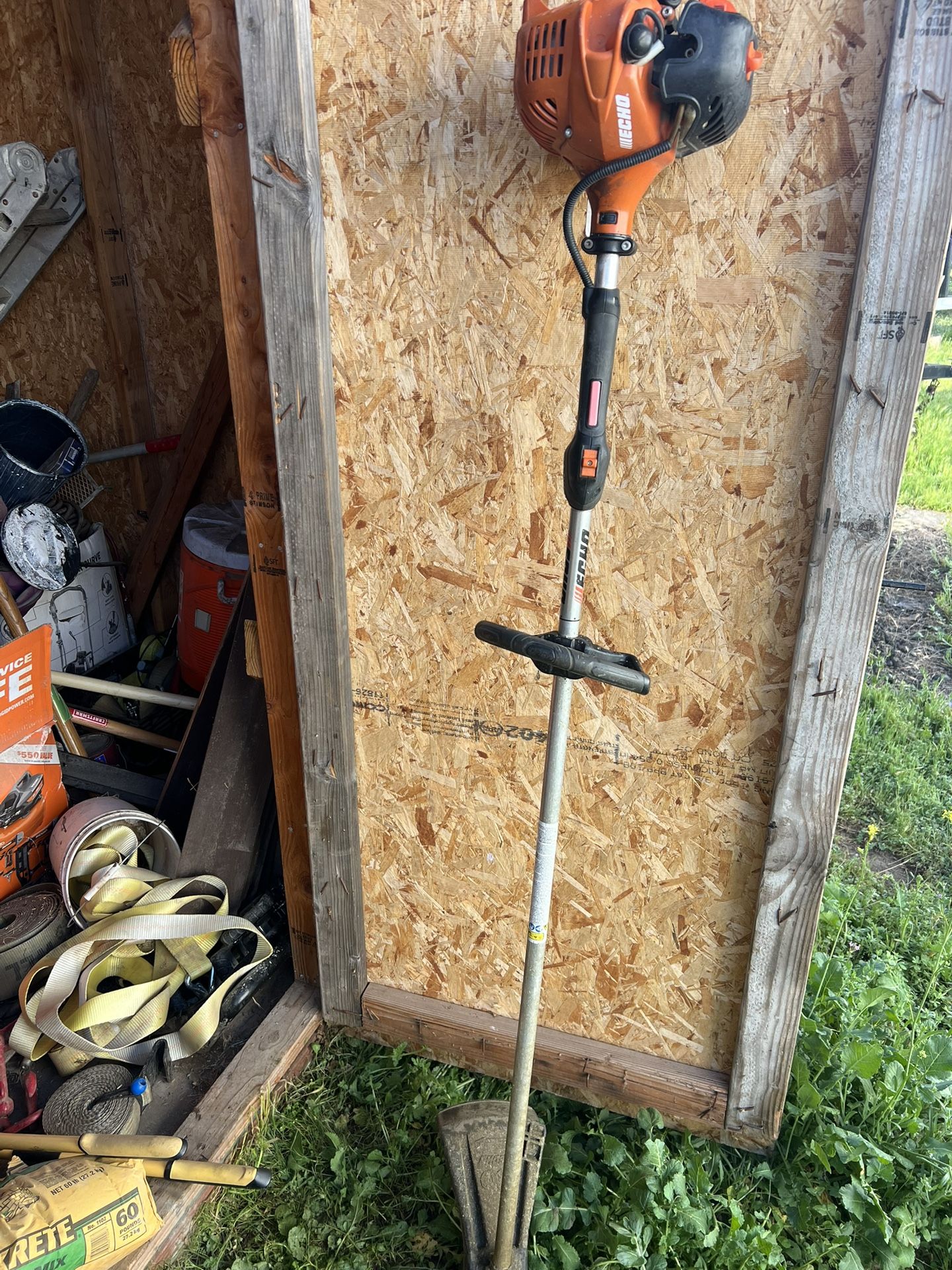 Echo Weed Eater for Sale in Lake Elsinore, CA - OfferUp
