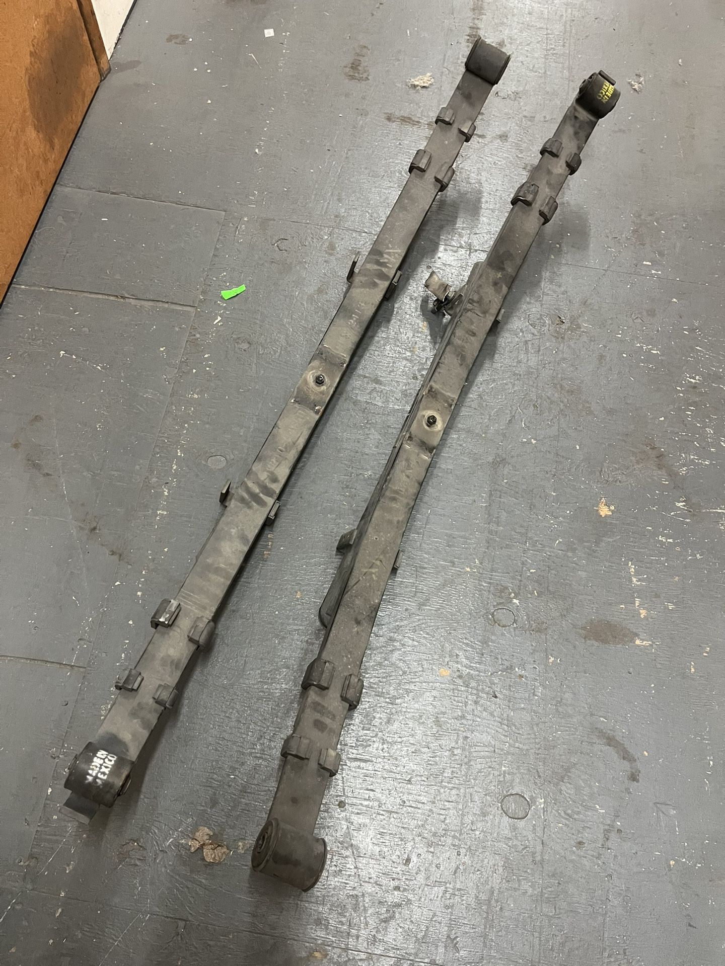 Tacoma Prerunner Rear Leaf Springs and U-Bolts for Sale in San Diego ...