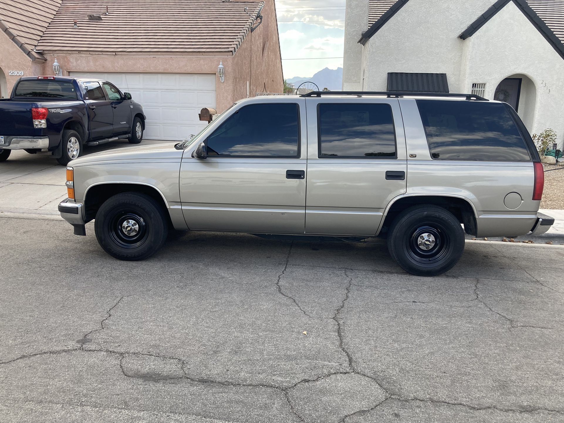 Chevy Steelies W Tires for Sale in Las Vegas, NV - OfferUp
