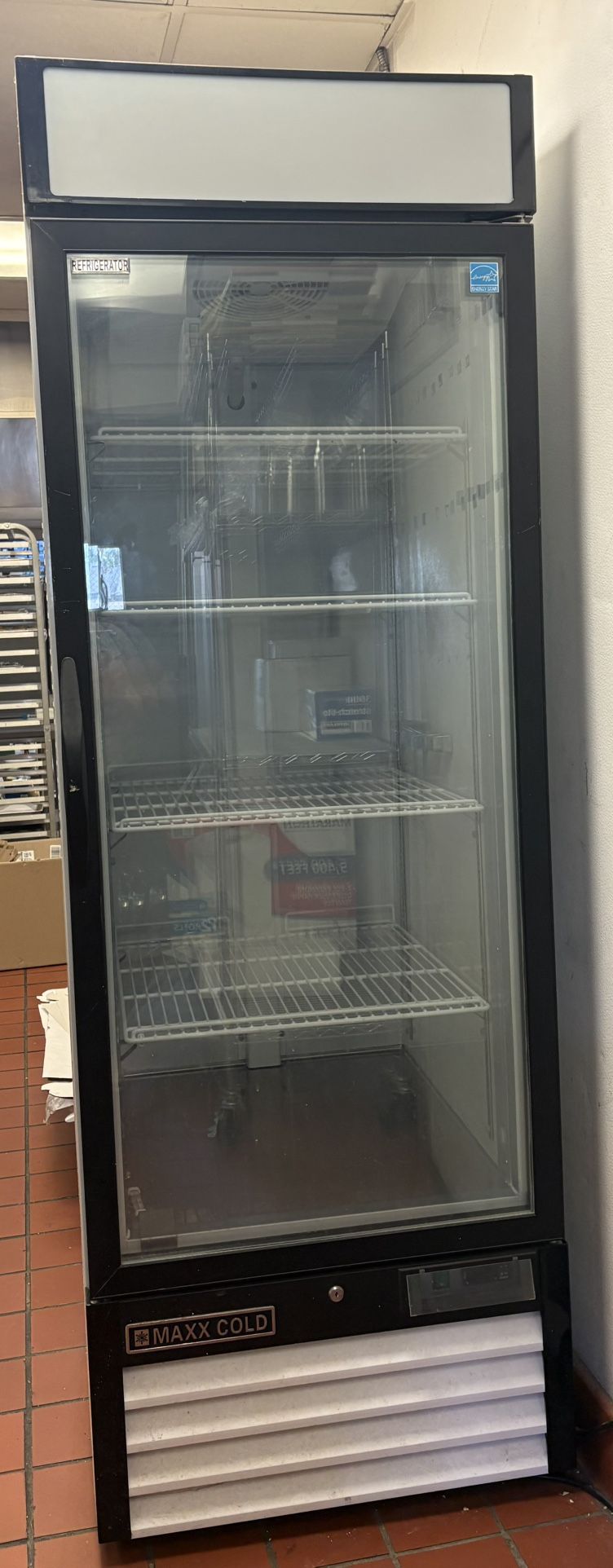 Commercial Display Fridge for Sale in San Diego, CA - OfferUp