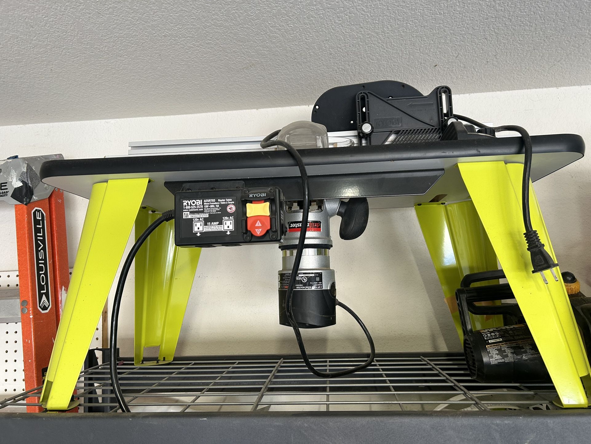 Ryobi Router Table With Router for Sale in Glendale, AZ - OfferUp