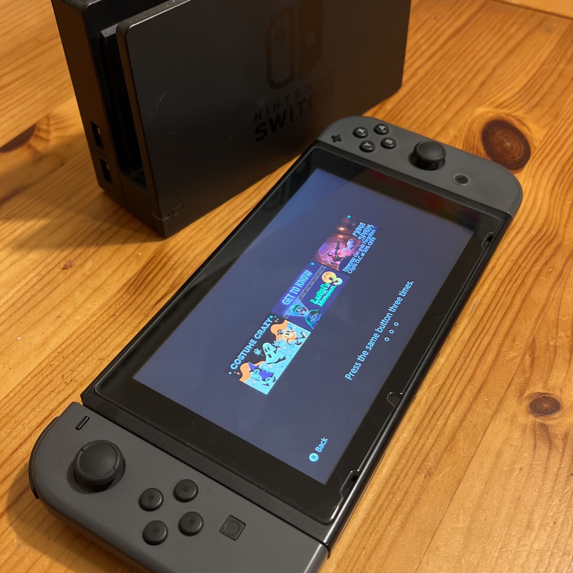 Nintendo Switch (First Generation) for Sale in Wheaton, IL - OfferUp