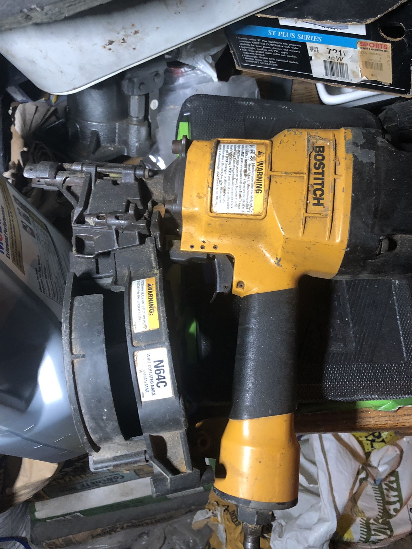 Great Bostitch N64C Siding / Fencing Coil Nailer for Sale in Hixson, TN ...