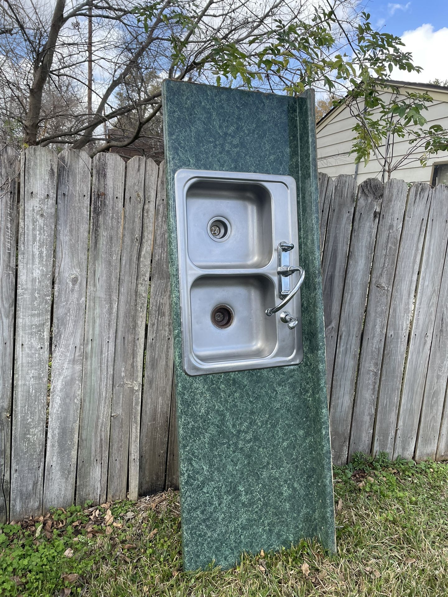 Used Laminate Kitchen Sink Set for Sale in Houston, TX - OfferUp