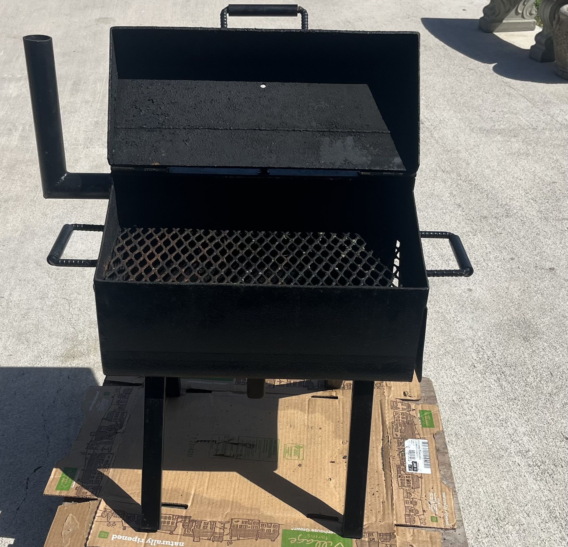 Tailgate BBQ Pit for Sale in Brownsville, TX - OfferUp