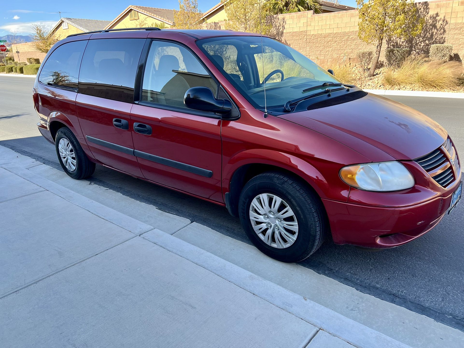 2007 Dodge Caravan for Sale in Las Vegas, NV - OfferUp