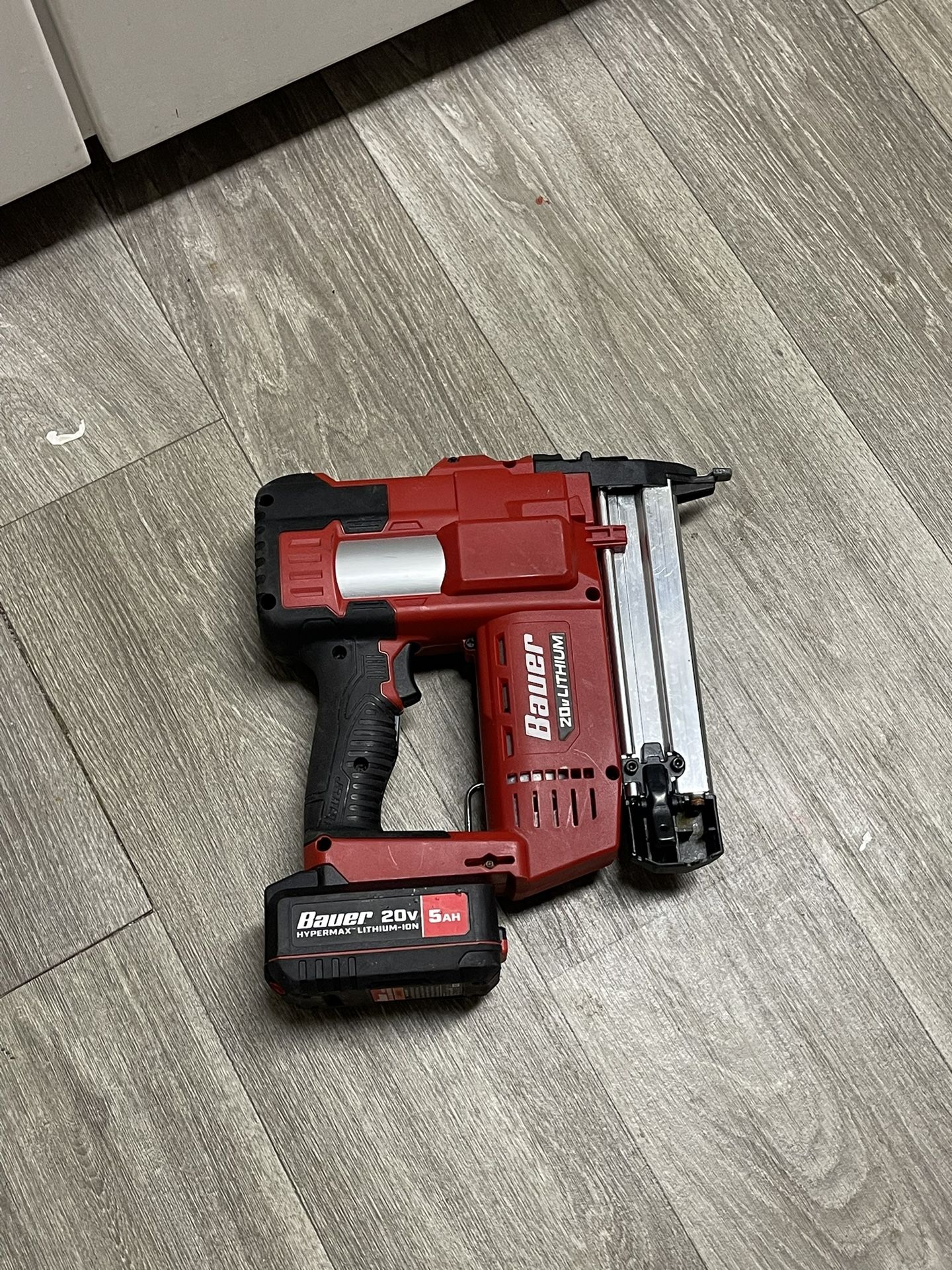 Bauer 18 Guage Stapler for Sale in Houston, TX - OfferUp