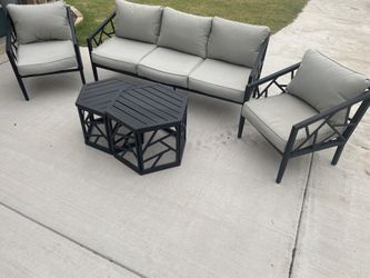 Verrado Black Cushioned Patio Set for Sale in Dallas TX OfferUp