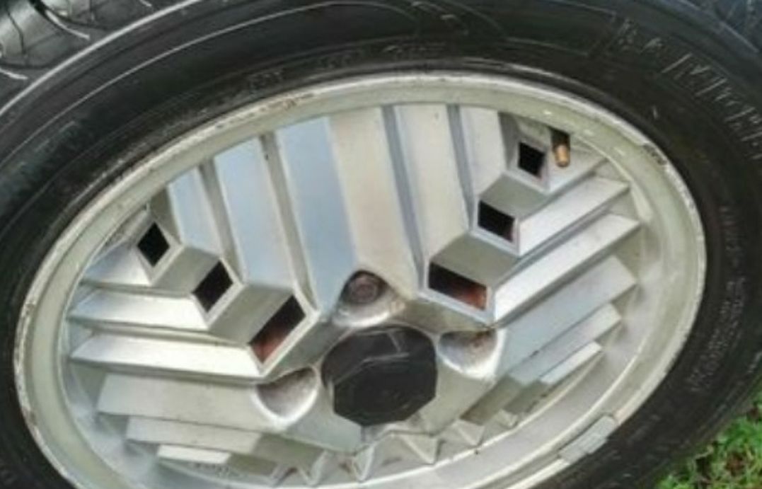 RARE SAAB RONAL INCA RIMS SET OF FIVE for Sale in North Palm Beach, FL ...