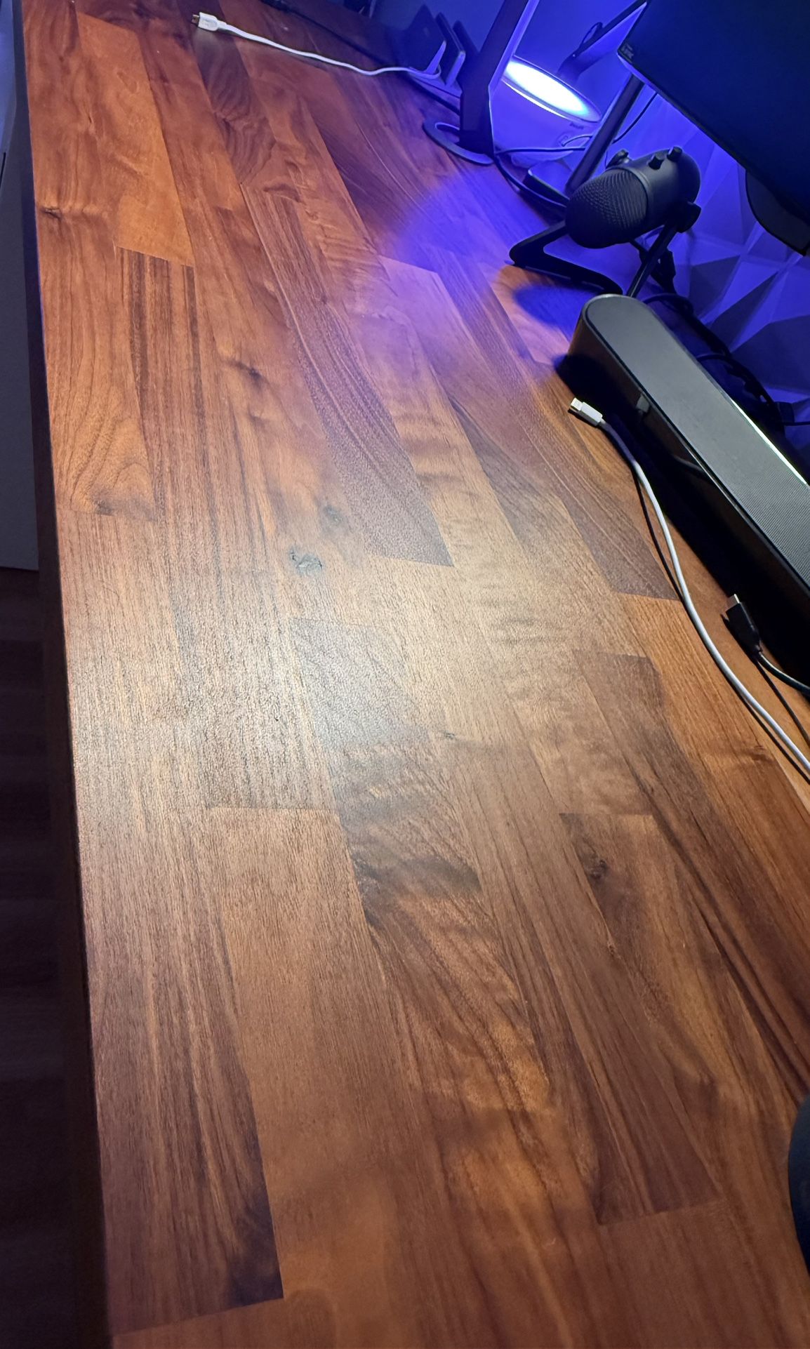 (Free) IKEA KARLBY Countertop for Sale in Seattle, WA - OfferUp