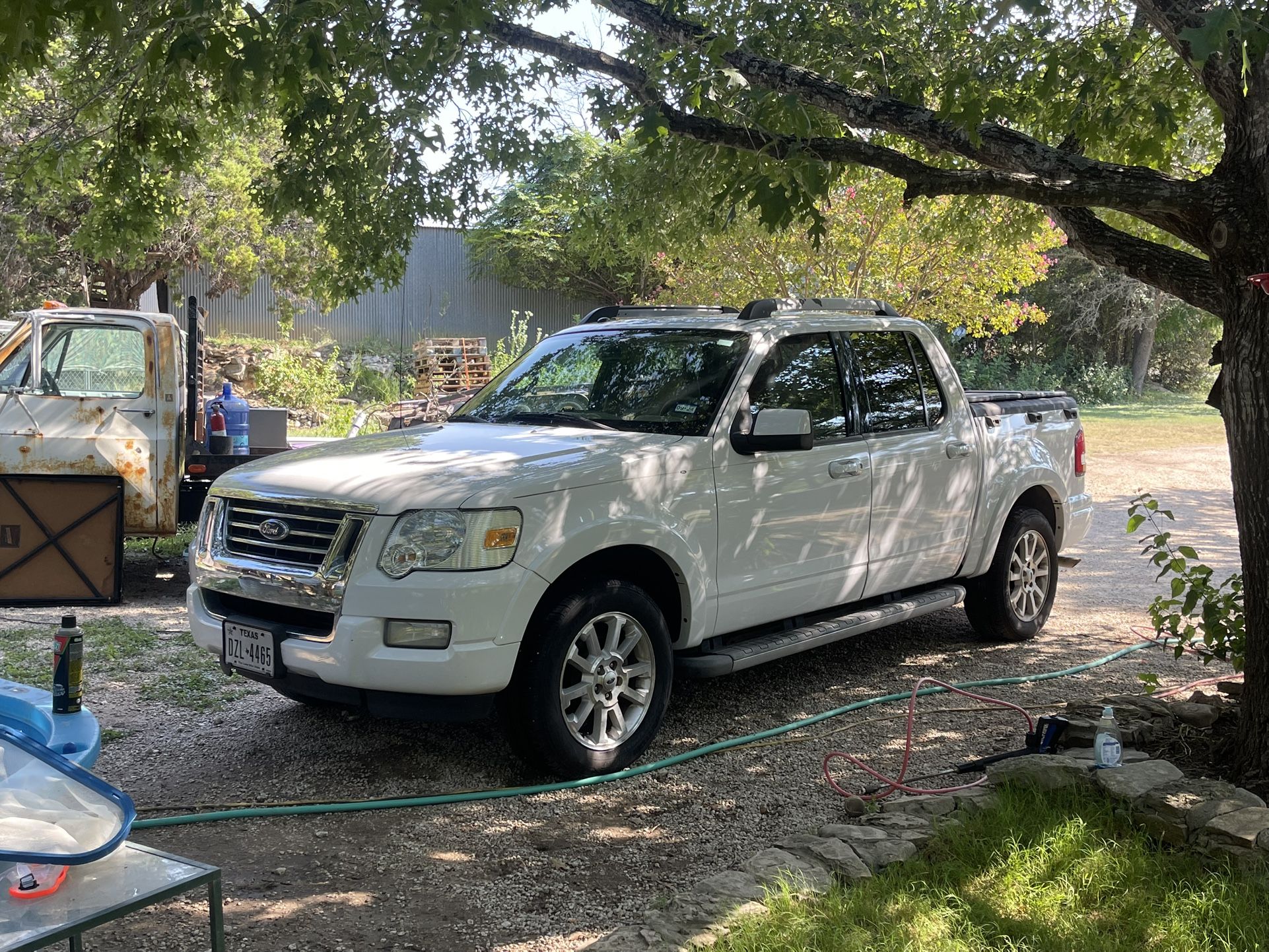 2007 Ford Explorer Sport Trac for Sale in Canyon Lake, TX - OfferUp