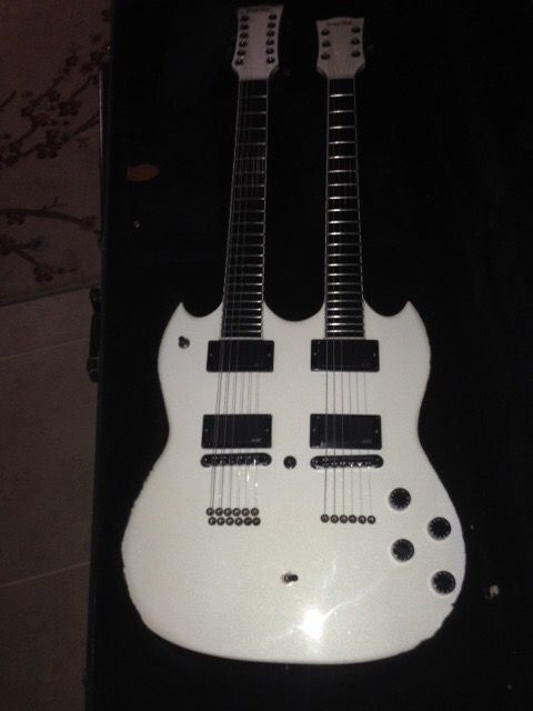 Double Neck Flying V
