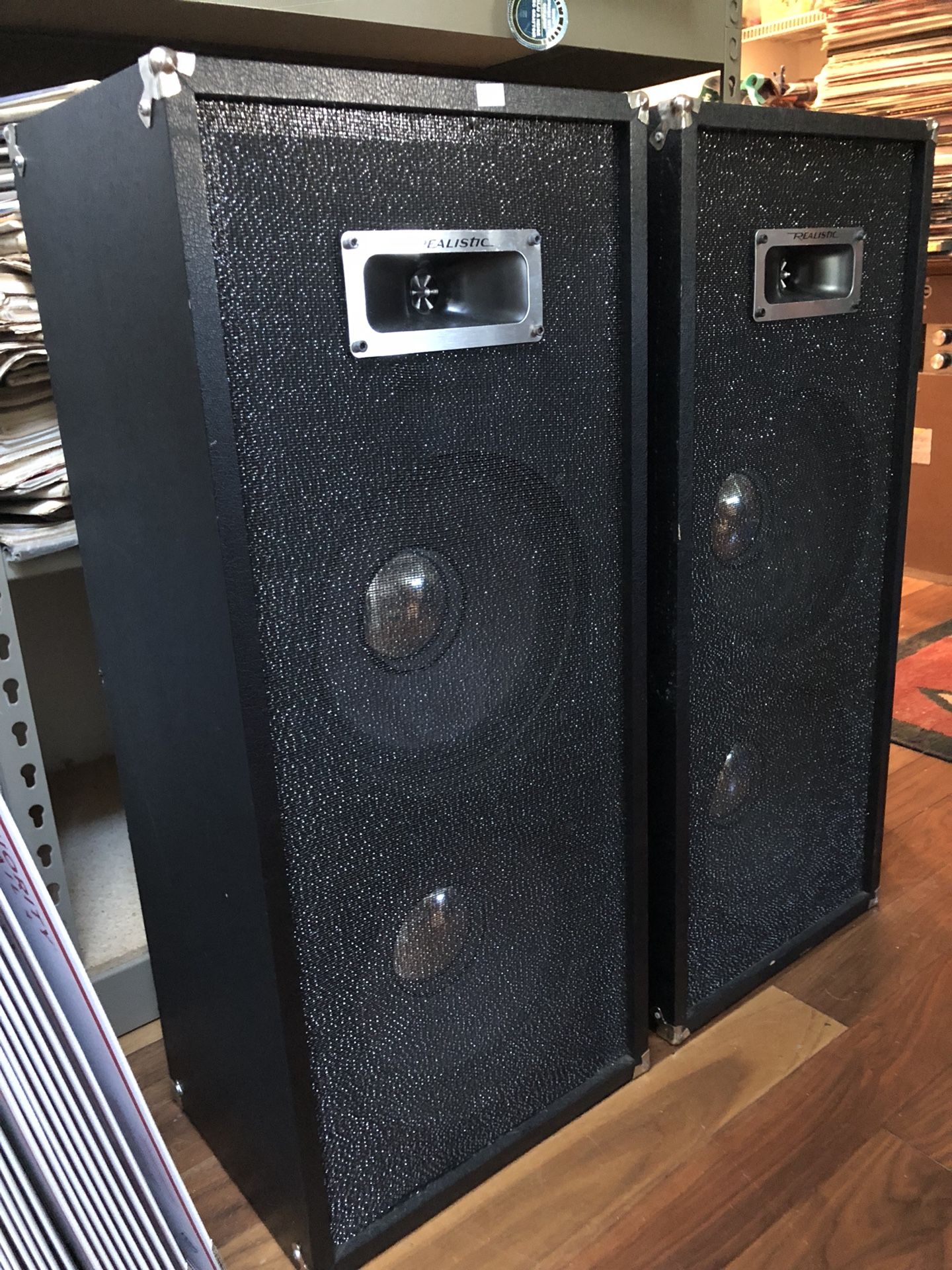 Realistic PA 99 speakers Excellent Condition for Sale in Puyallup, WA ...