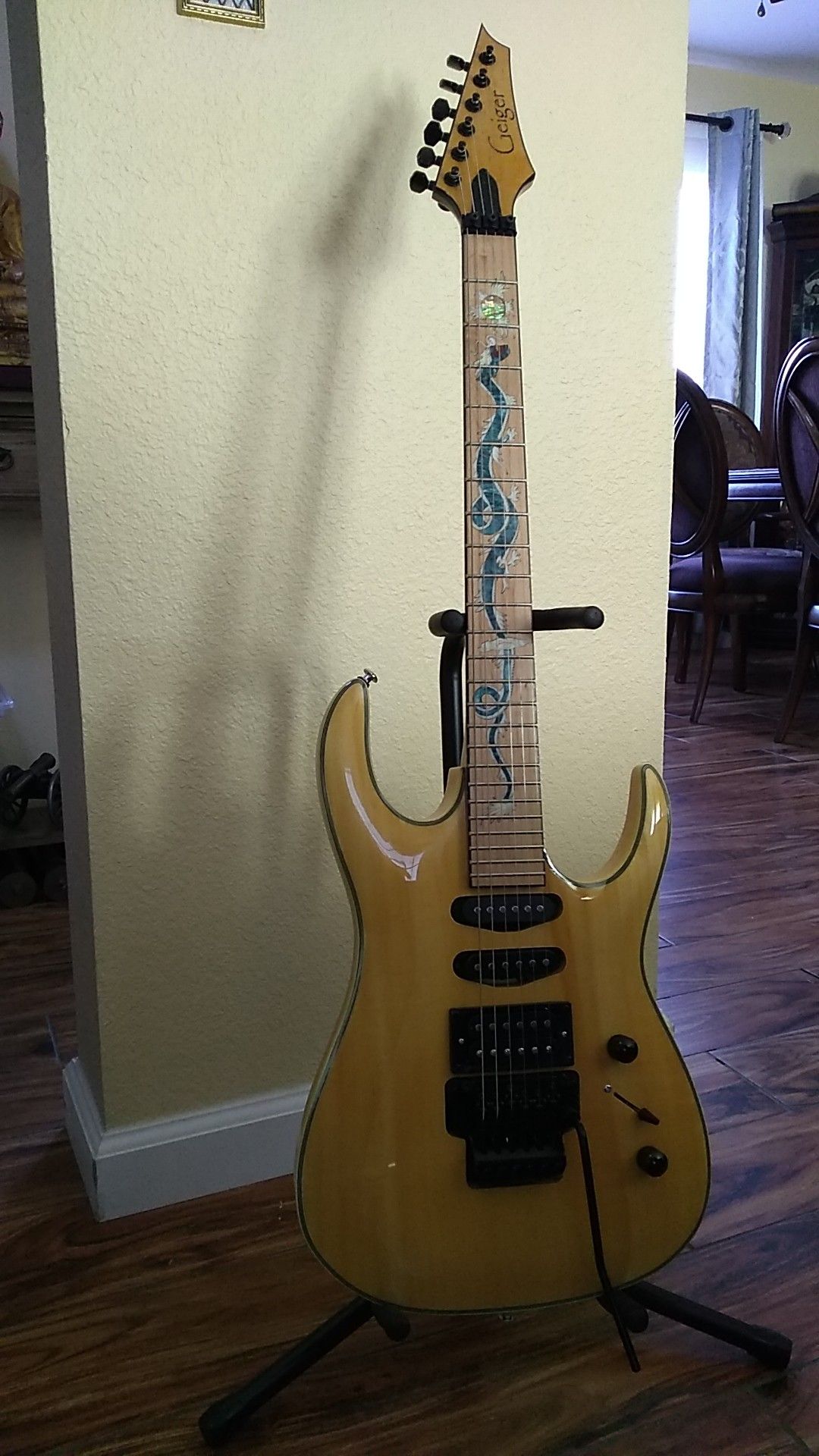 Geiger Electric Guitar for Sale in Las Vegas, NV - OfferUp