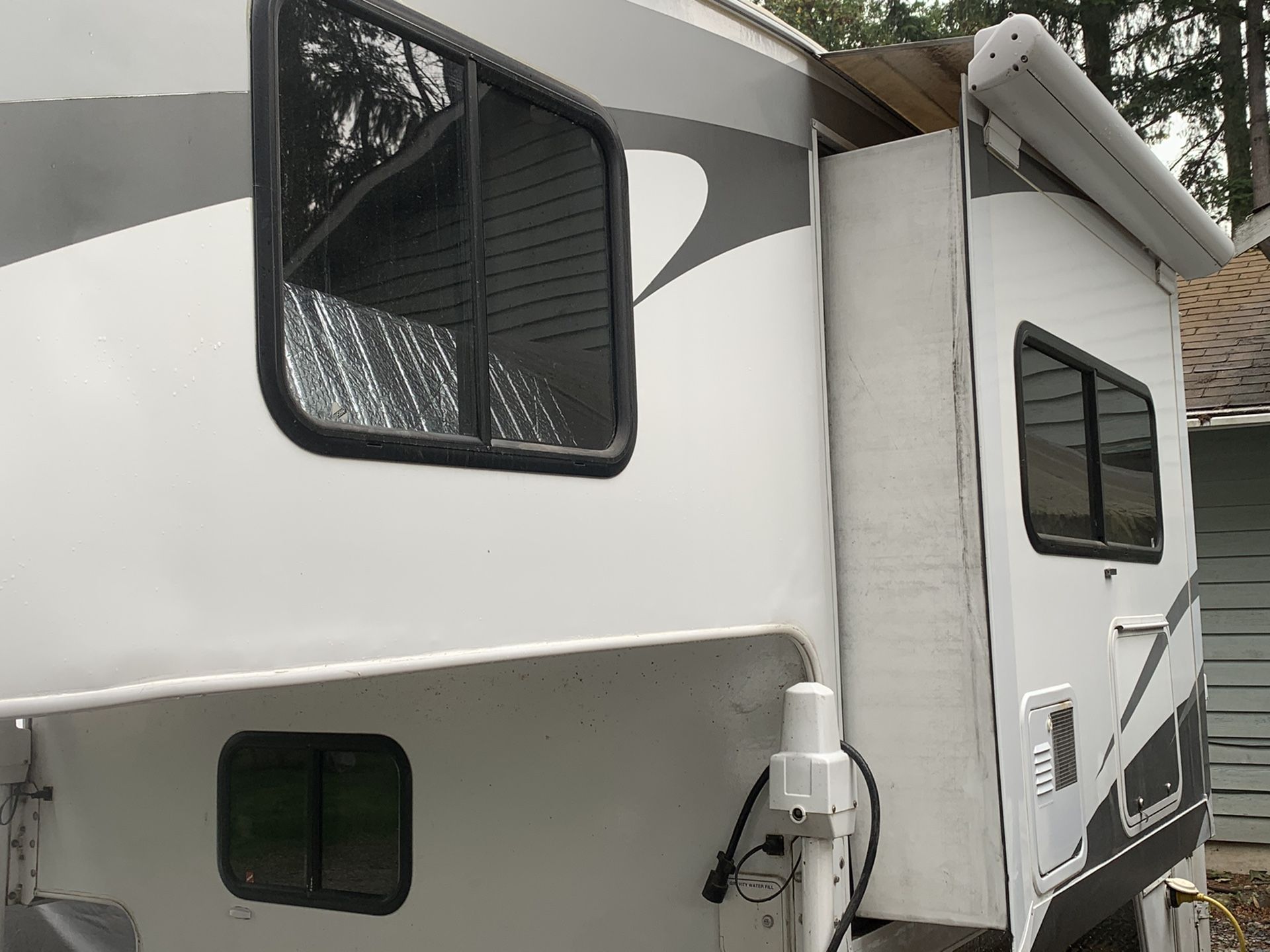 HEHR RV Windows for Sale in Kent, WA - OfferUp