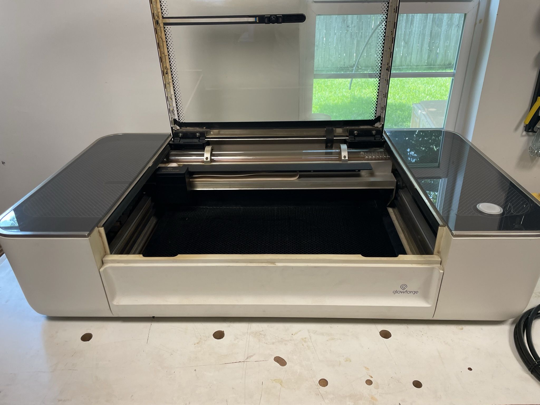 Glowforge Basic for Sale in Houston, TX - OfferUp