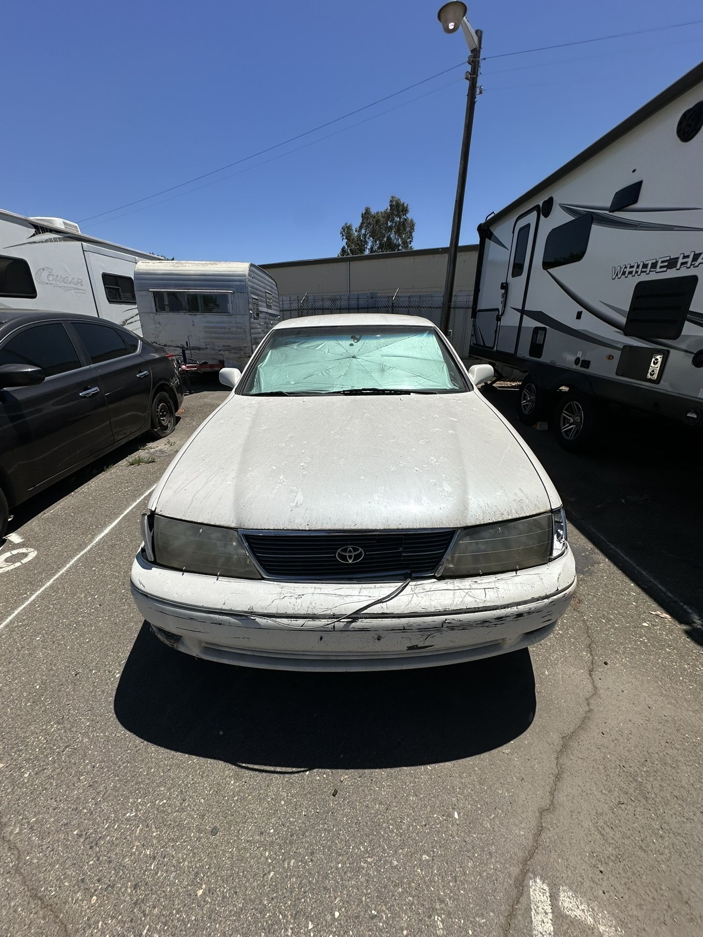 1999 Toyota Avalon for Sale in Sacramento, CA - OfferUp