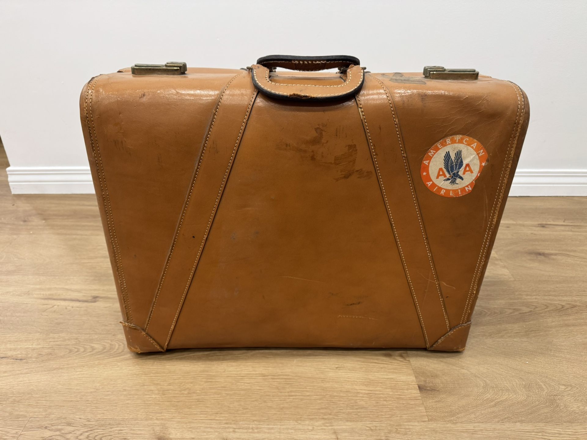 Vintage Leather Suitcase Melmaster by Freeman Large 24"x18" Monogram ...