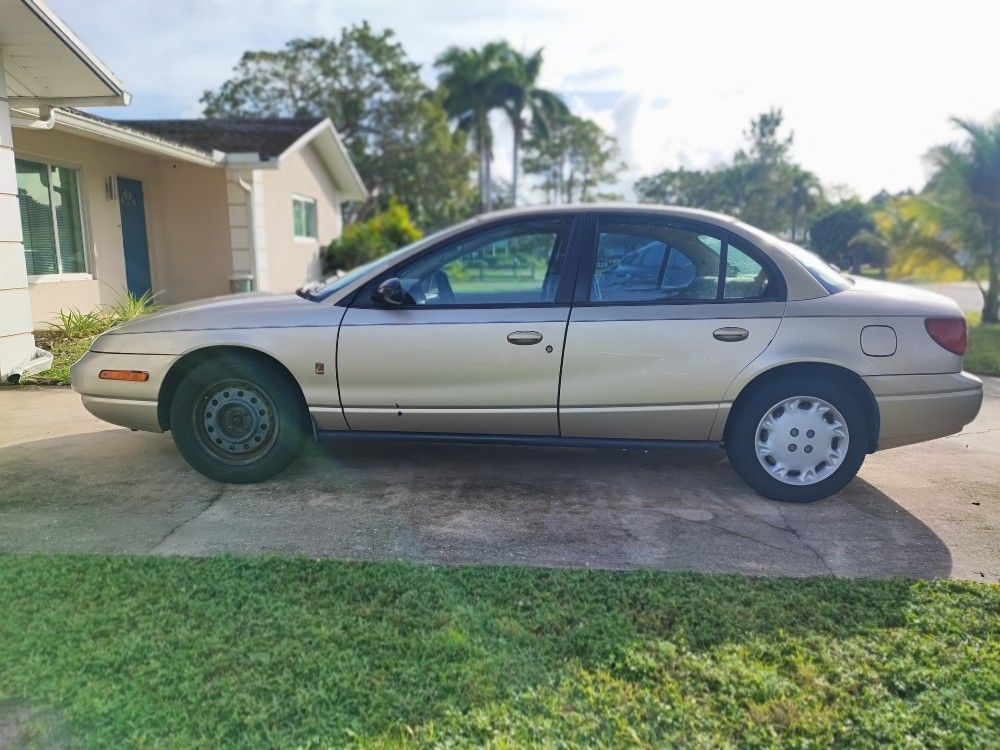 2000 Saturn L-Series for Sale in West Palm Beach, FL - OfferUp