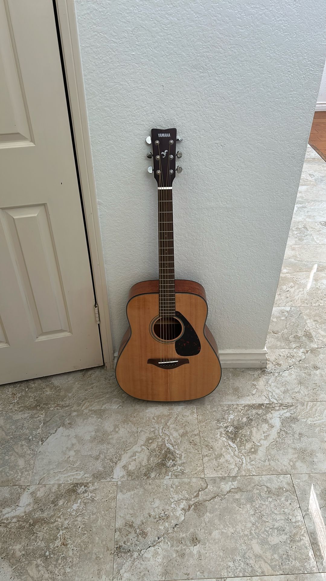 Yamaha FG 800 Guitar for Sale in Irvine, CA - OfferUp