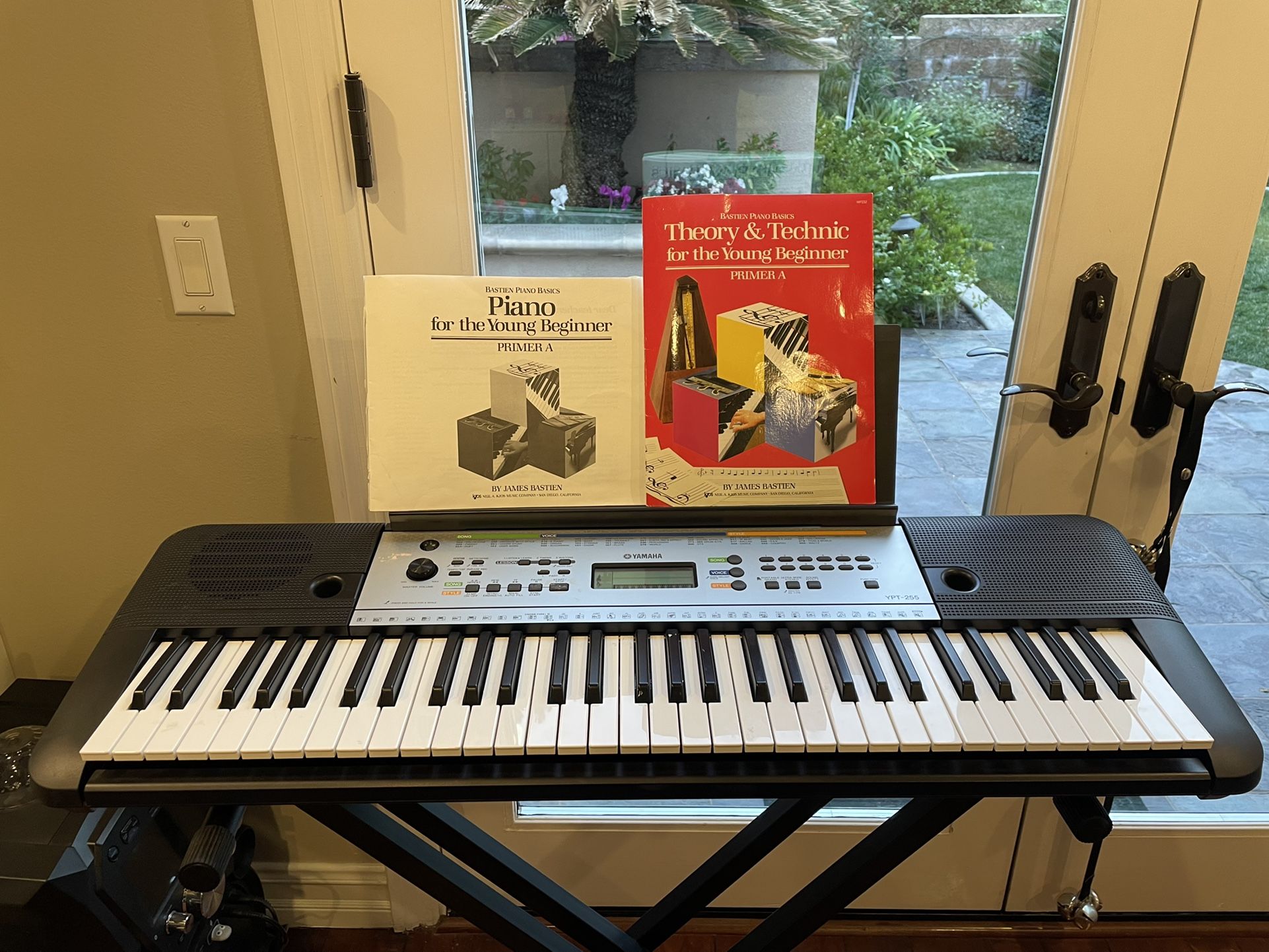 Yamaha YPT-255 Keyboard + Stand + Stool for Sale in Yorba Linda, CA ...