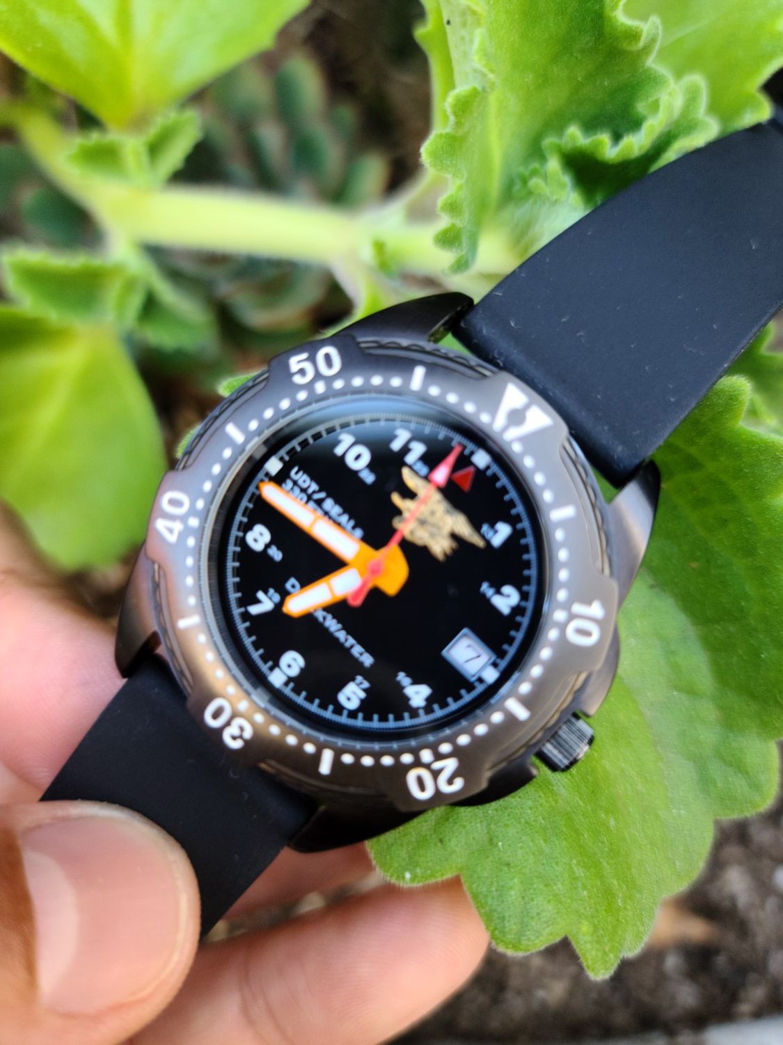 PVD Coated NAVY SEALS/UDT Team DARKWATER 330FT Men's Military Watch ...
