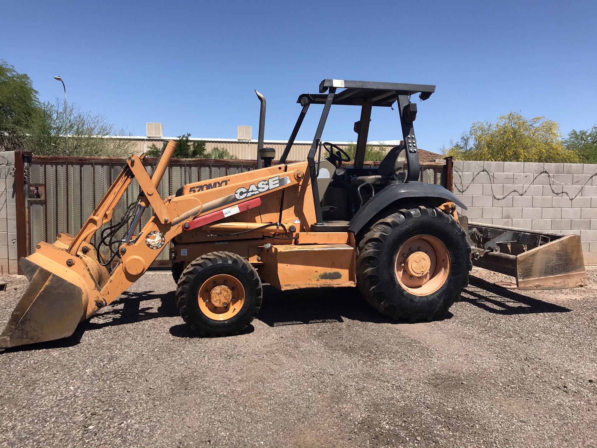 Case 570MXT skip loader 4x4 for Sale in Glendale, AZ - OfferUp