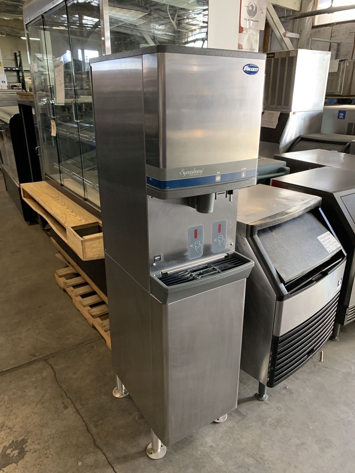 Water And Ice Machine FOLLET for Sale in Phoenix, AZ - OfferUp