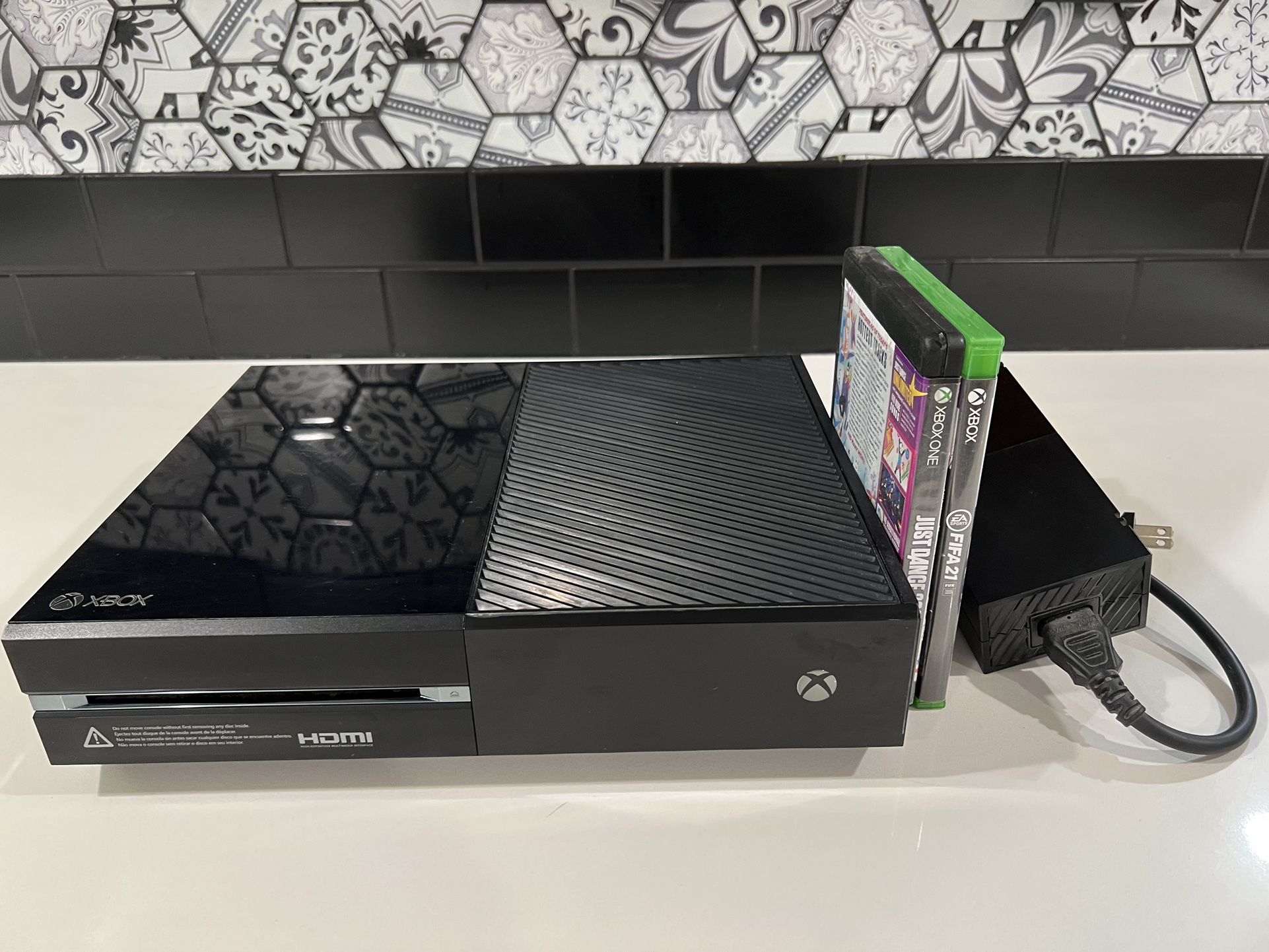 Microsoft Xbox One 1540 Black 500GB Console -Tested & Working for Sale ...