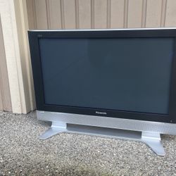 Old Panasonic Flat Screen Tv