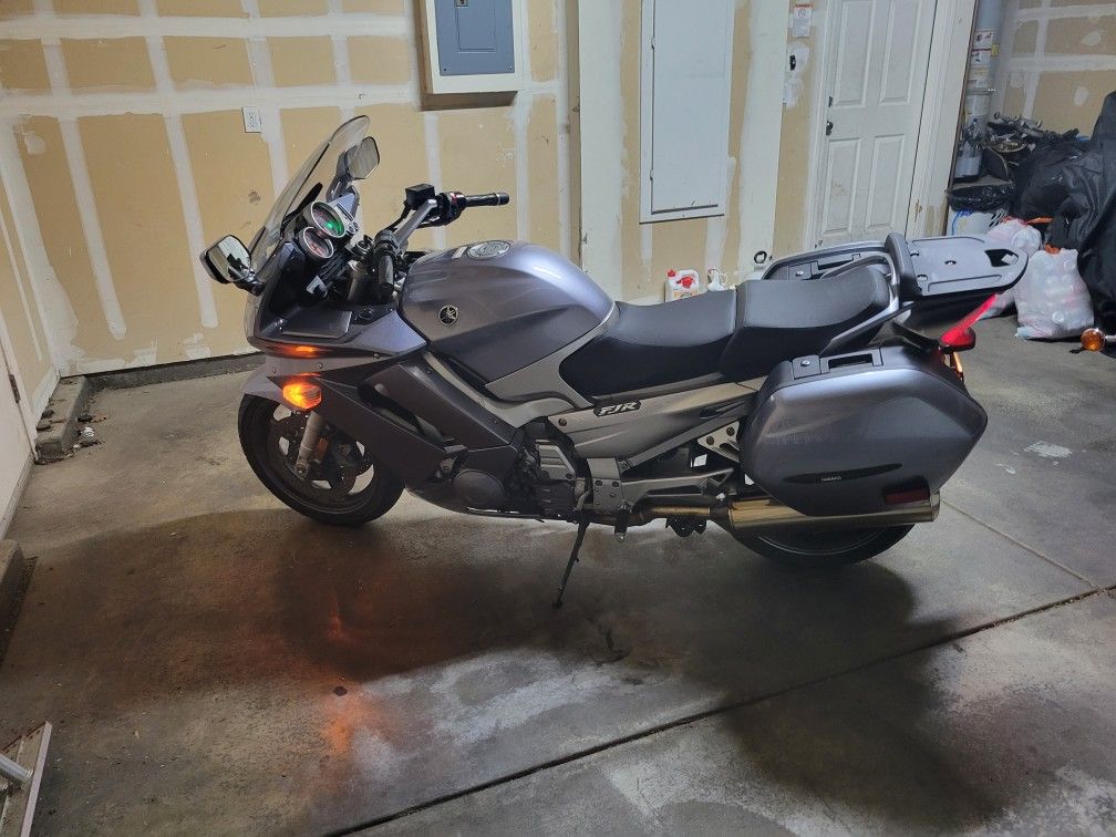 2006 Yamaha Fjr1300 for Sale in Modesto, CA - OfferUp