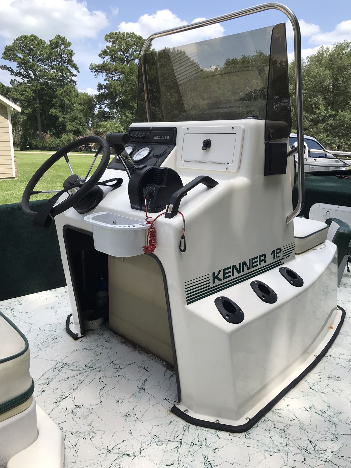 1998 Kenner 18 Foot CC for Sale in Spring, TX - OfferUp