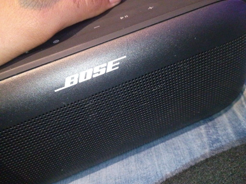 Bose SL. Speaker.. Brand New for Sale in Lacey, WA - OfferUp
