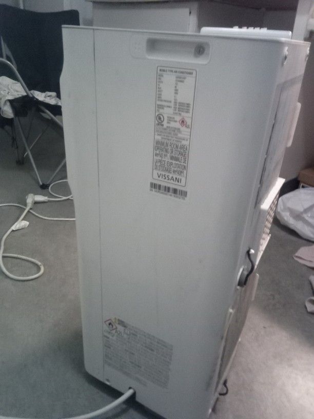 Good Working Ac Unit Cheap And Have All The Attachments