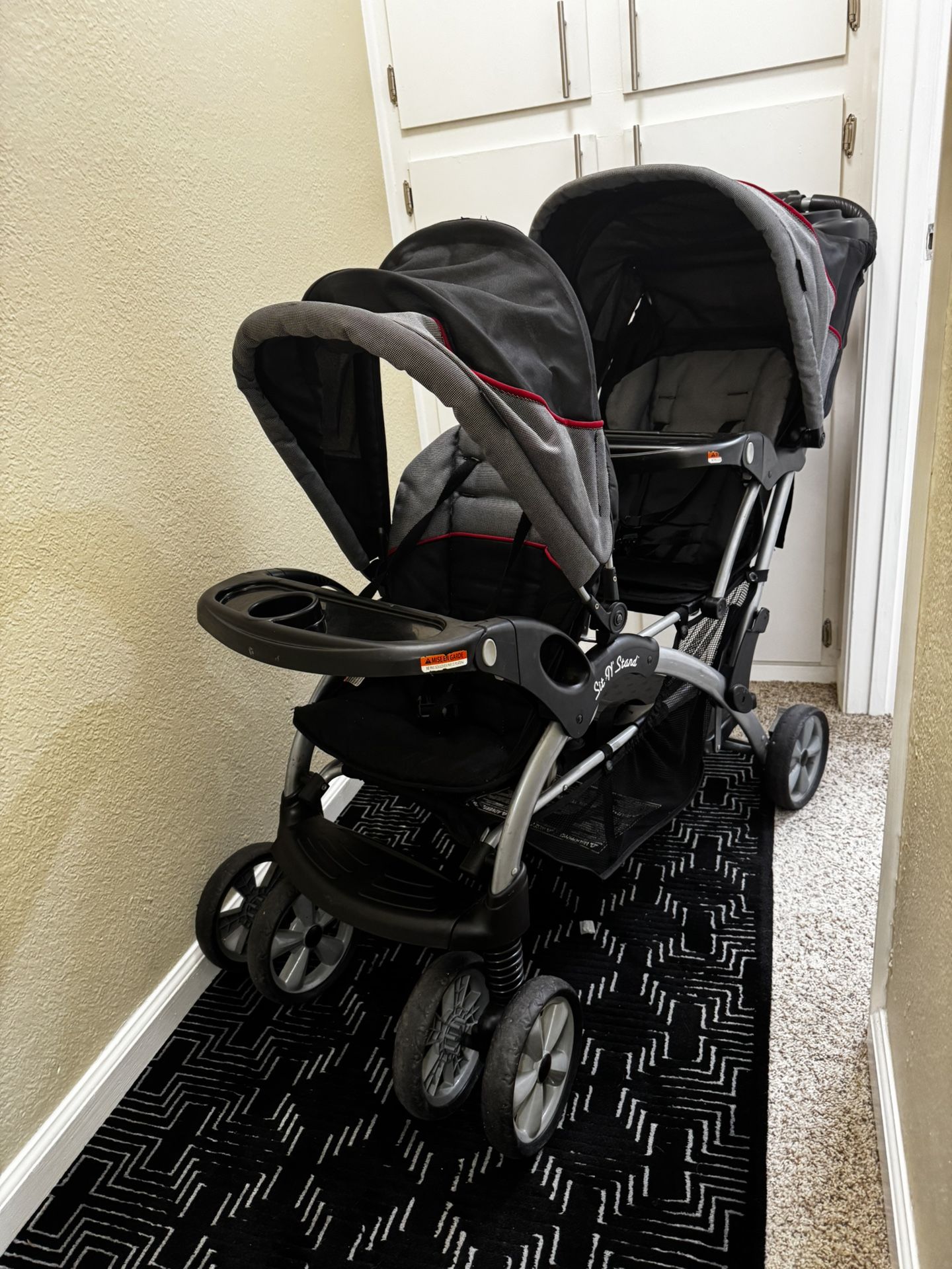 Sit N’ Stand Double Baby Stroller for Sale in La Mesa, CA - OfferUp