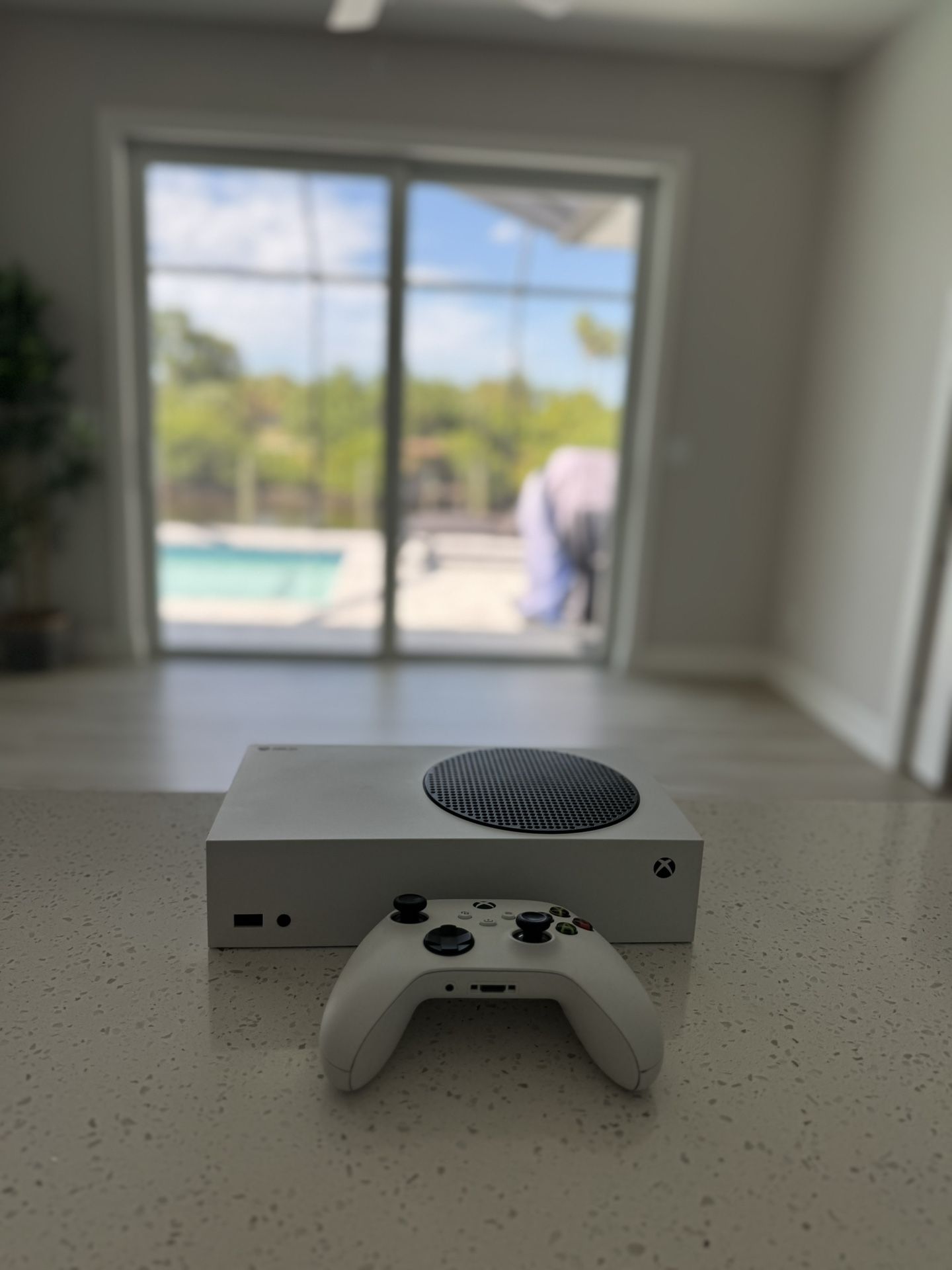 Throw An Offer! Xbox Series S 512GB