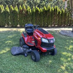Riding lawn mower for Sale in Snohomish, WA - OfferUp