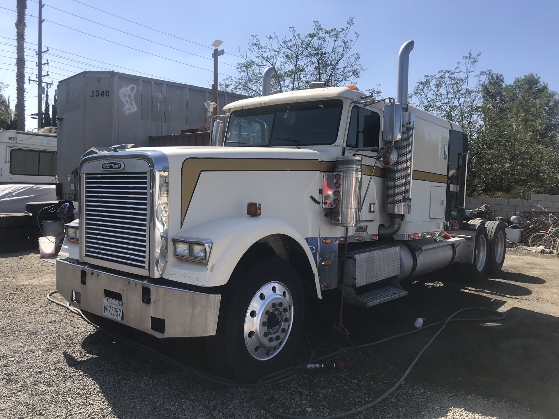 Freightliner Classic Flat Top