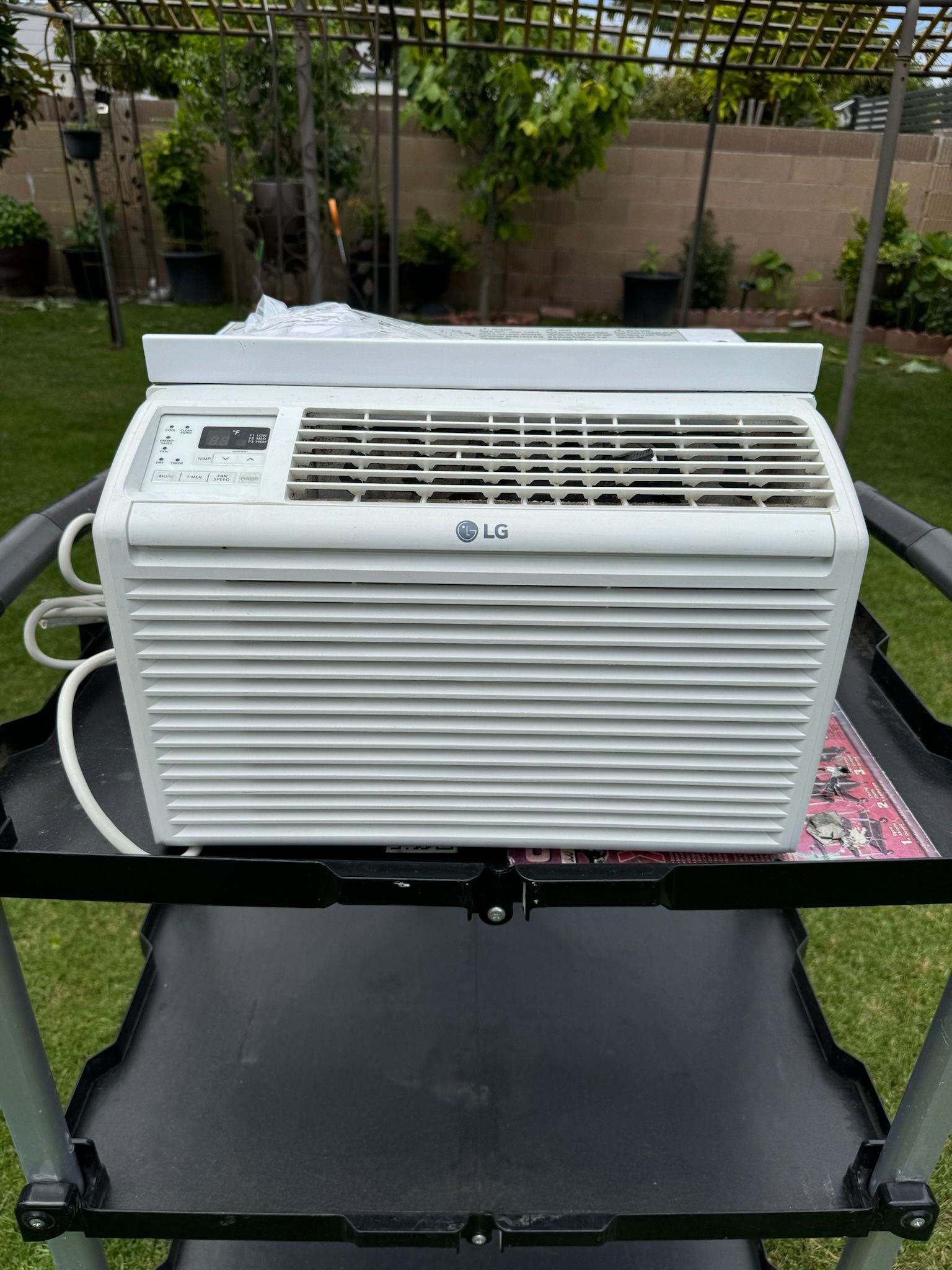 LG Window Air Conditioner with Remote Control - White (LW6017R) for ...