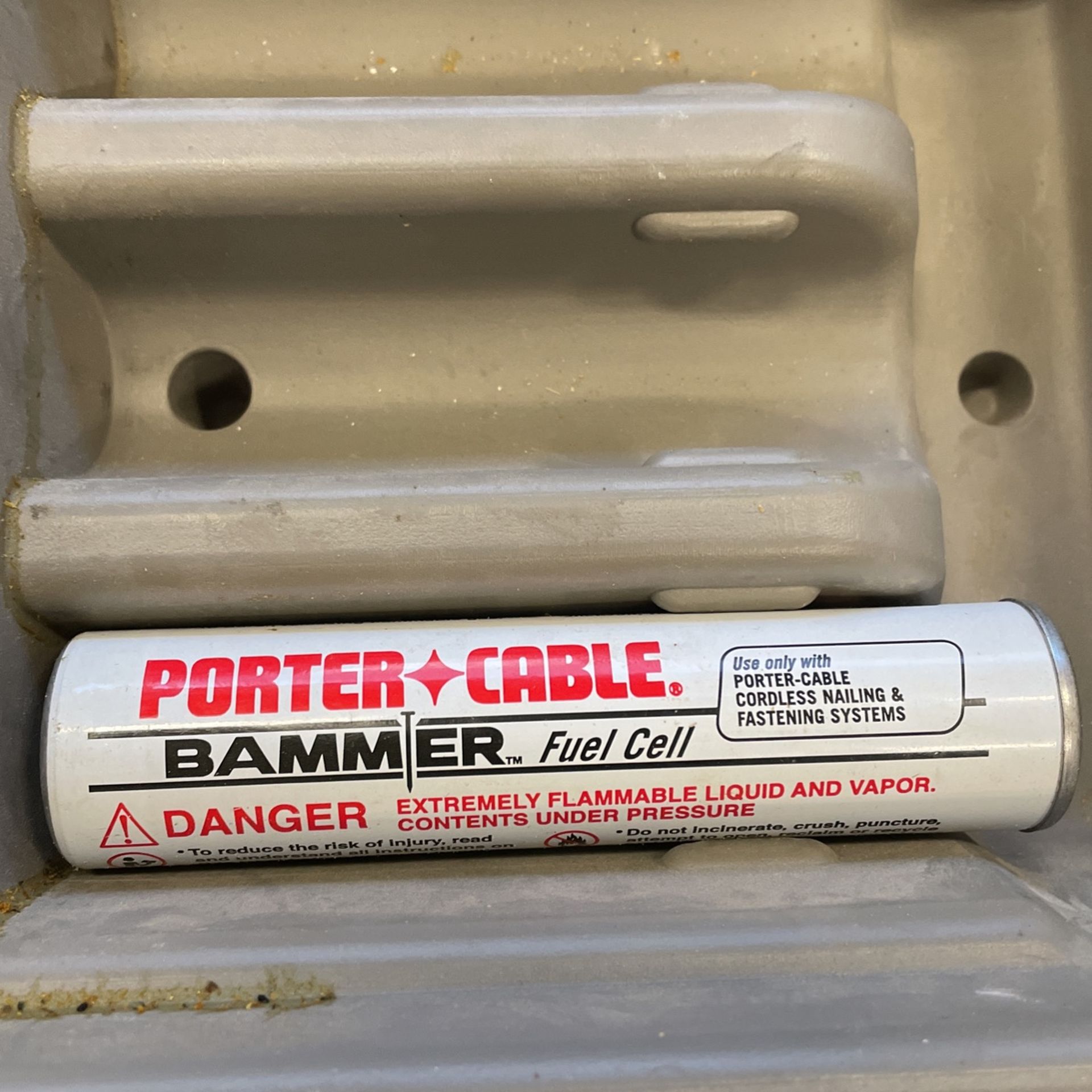 Porter Cable Banner Finish Nailer Fuel Cell 15ga for Sale in Snohomish ...