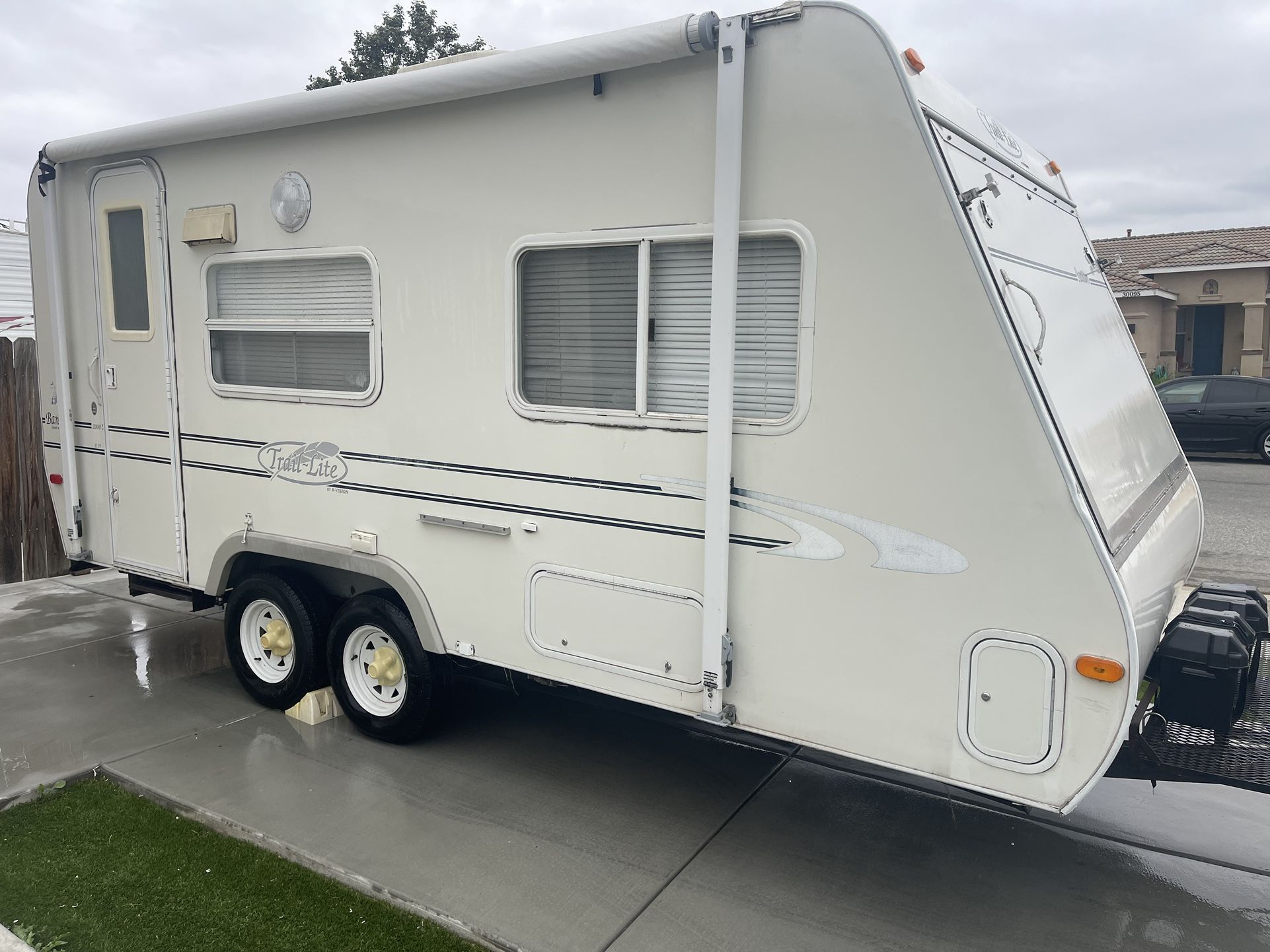 2000 Bantam Trail- lite for Sale in Menifee, CA - OfferUp