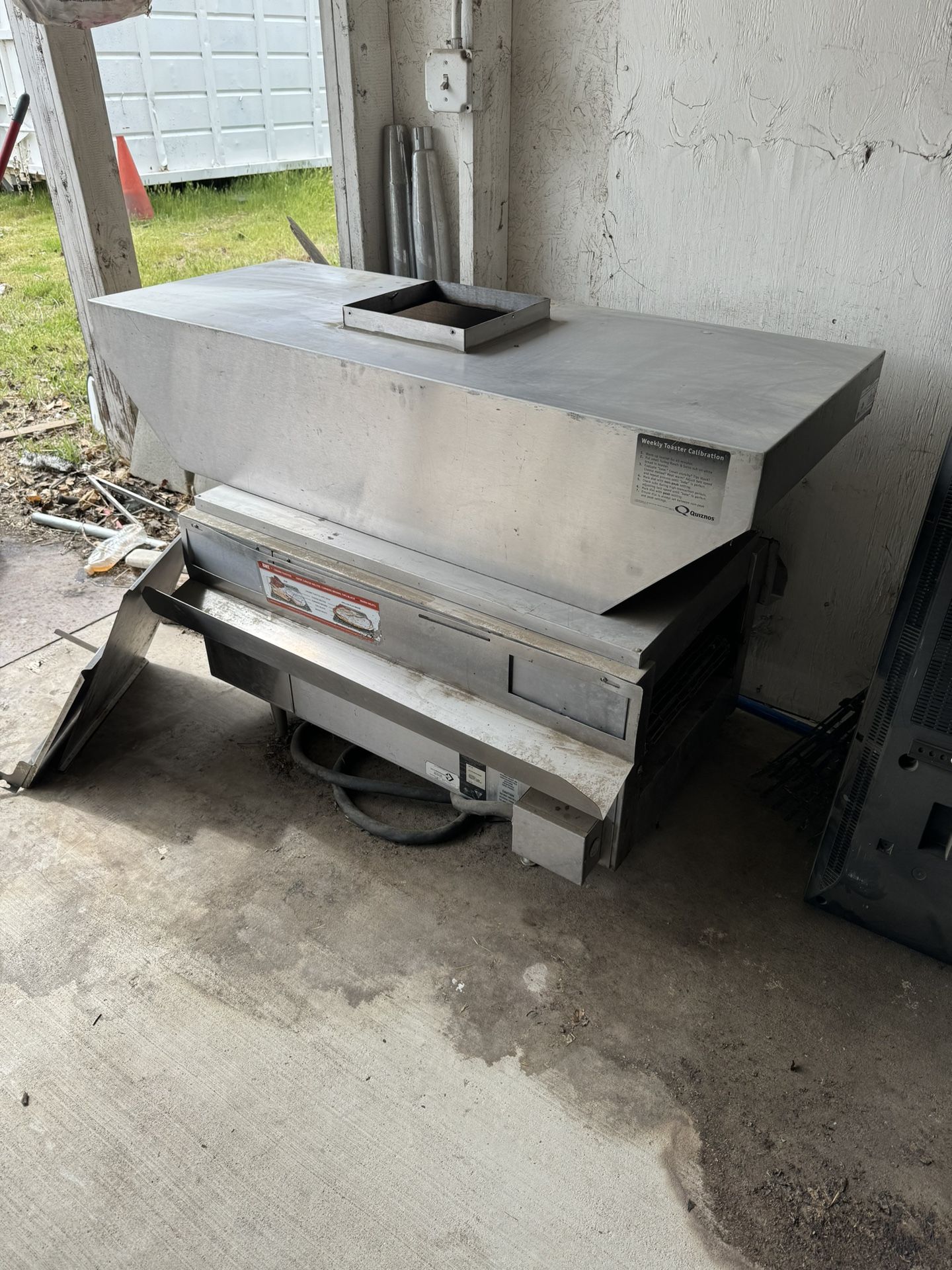 Quiznos Pizza Oven Sandwich Toaster for Sale in Highland, CA - OfferUp
