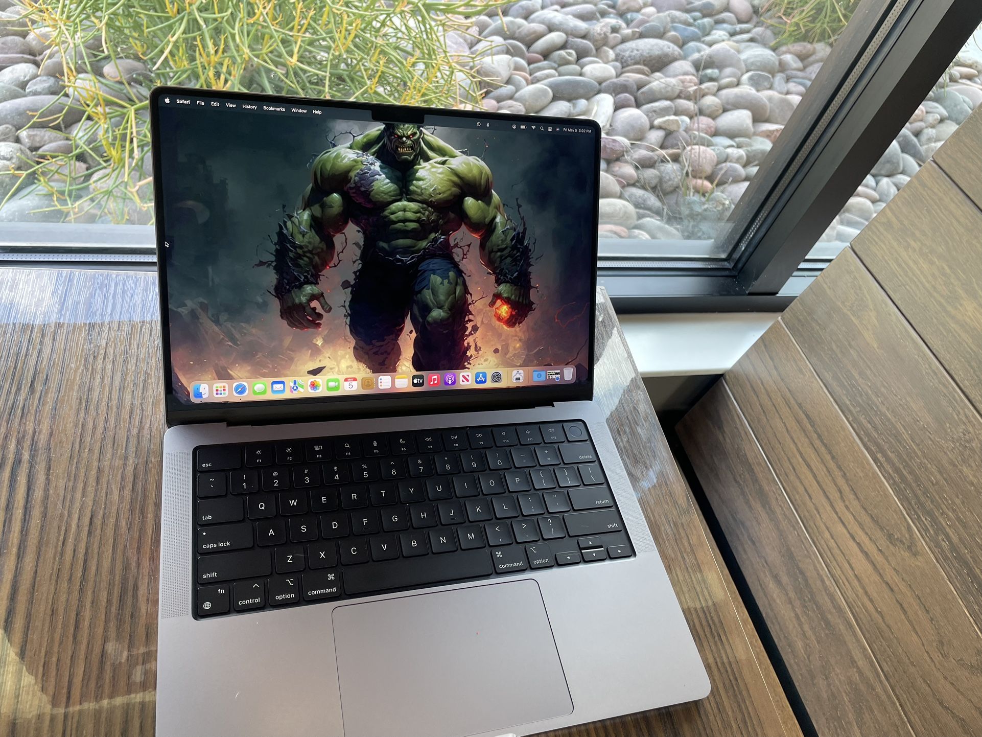 2021 MacBook Pro M1 Pro /16gb /500 Ssd for Sale in Glendale, CA - OfferUp