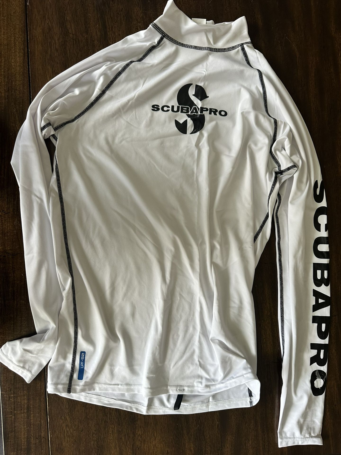 Scubapro Rash Guard for Sale in Miami, FL - OfferUp