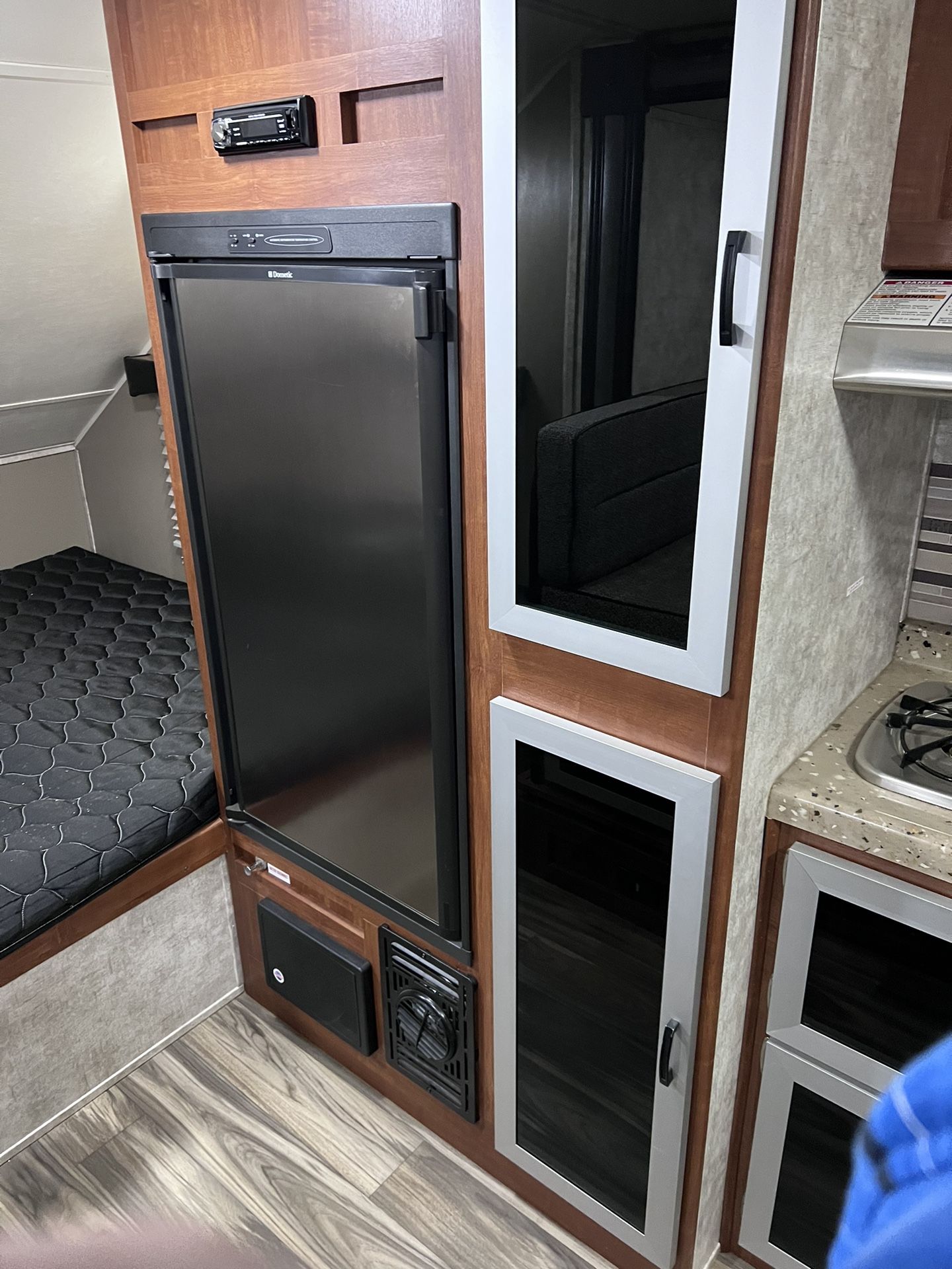 2018 Ultra-Lite Falcon 21RB Travel Trailer RV for Sale in Hesperia, CA ...